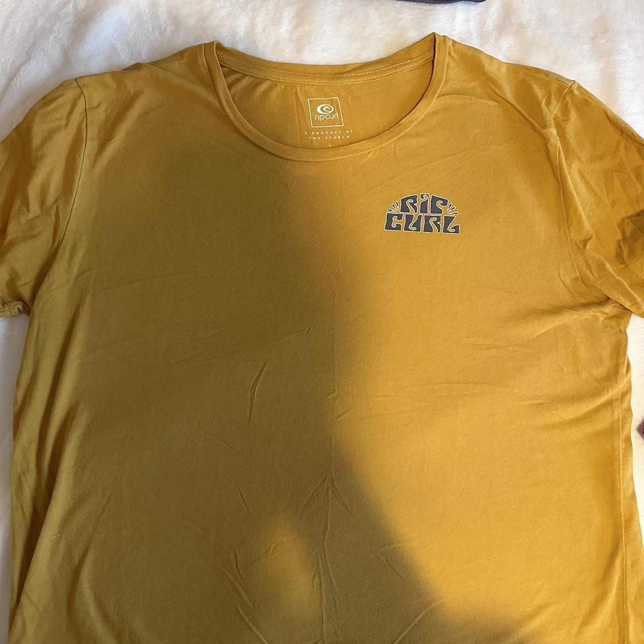 Rip curl shirt, sooooo cute!!!!! And soft!!!!!! - Depop