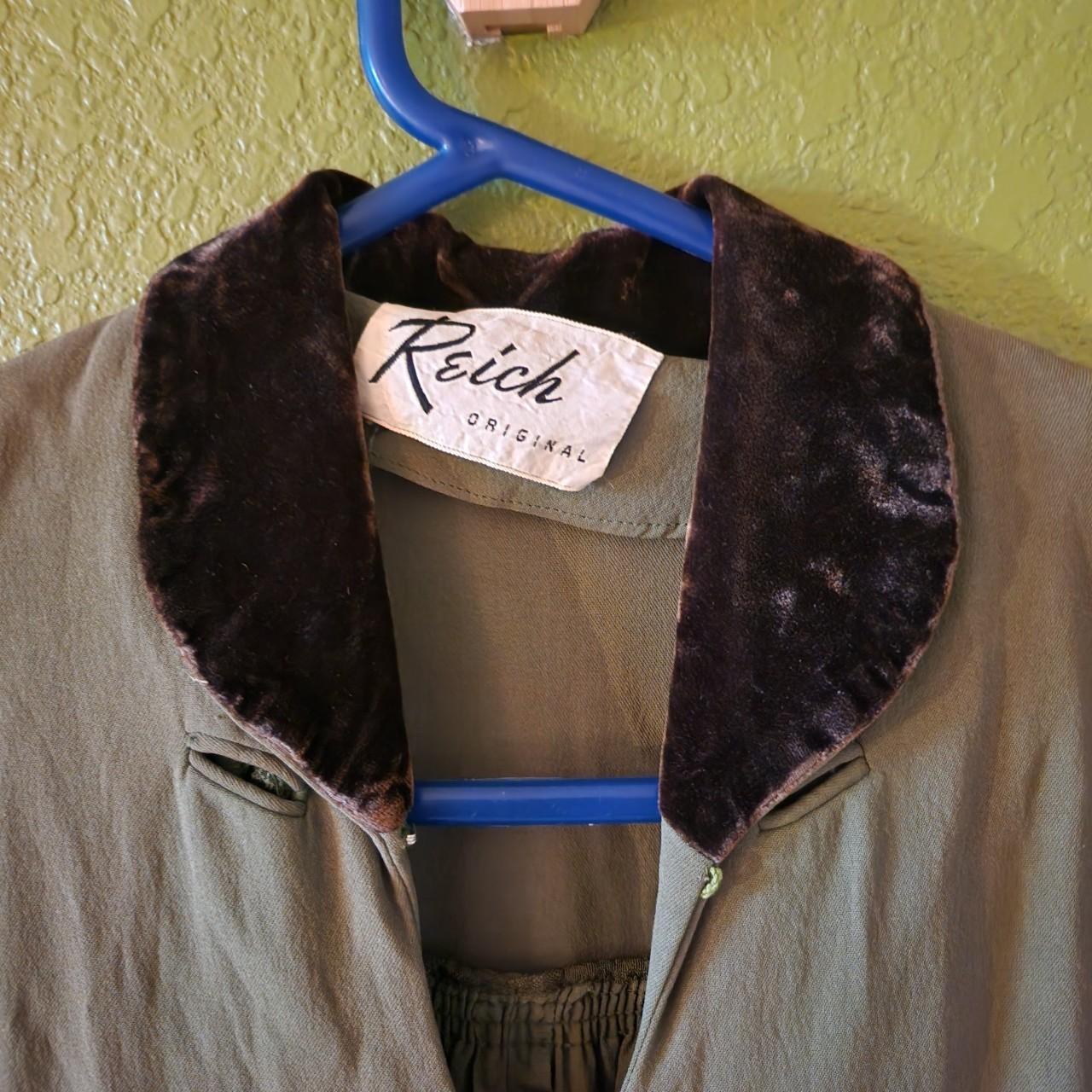 Incredible vintage 1960s olive green dress. The... - Depop