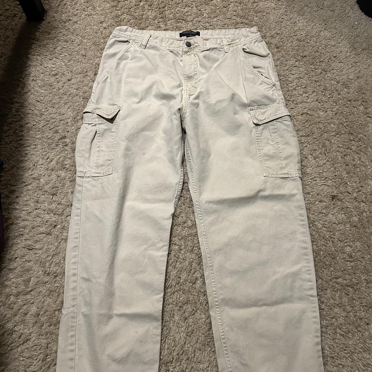 Tuff white cargos - Depop