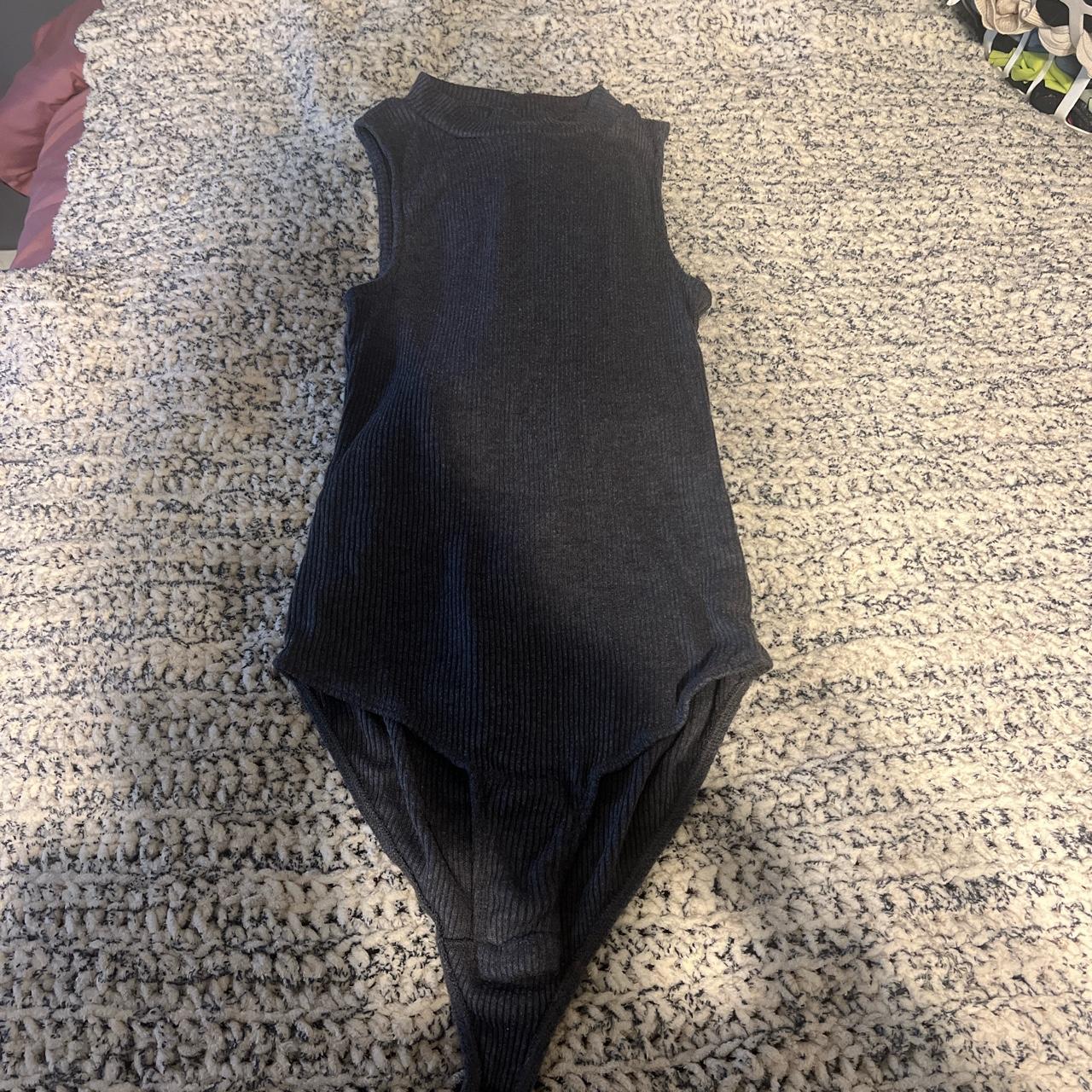 Size large gray ribbed body suit #bodysuit... - Depop