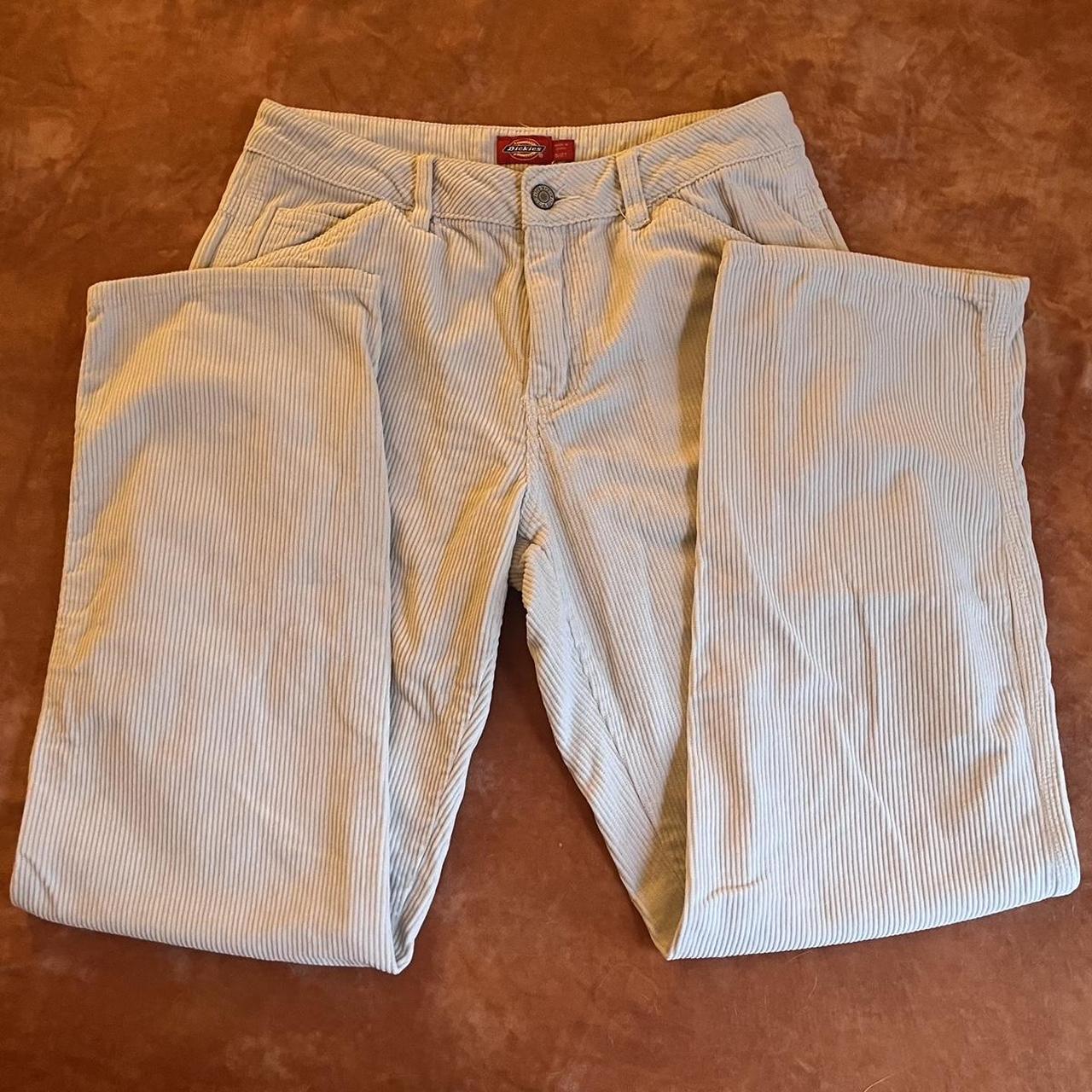 DICKIES cargos size- 5/27 flaws- has string holes on... - Depop