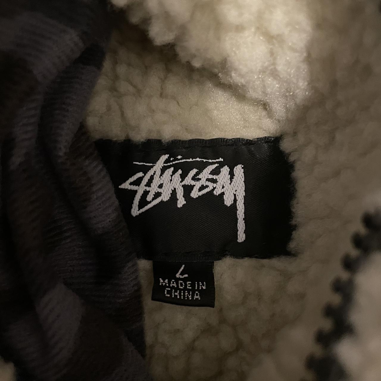 Stussy 8 ball reversible fleece, size L Very good... - Depop
