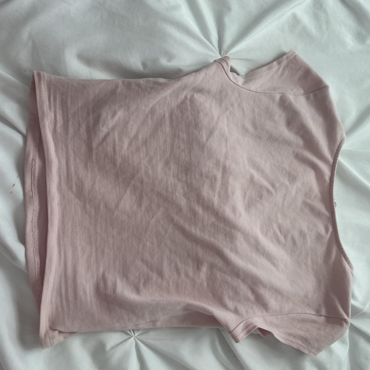 Garage women’s pink square neck cropped top - Depop