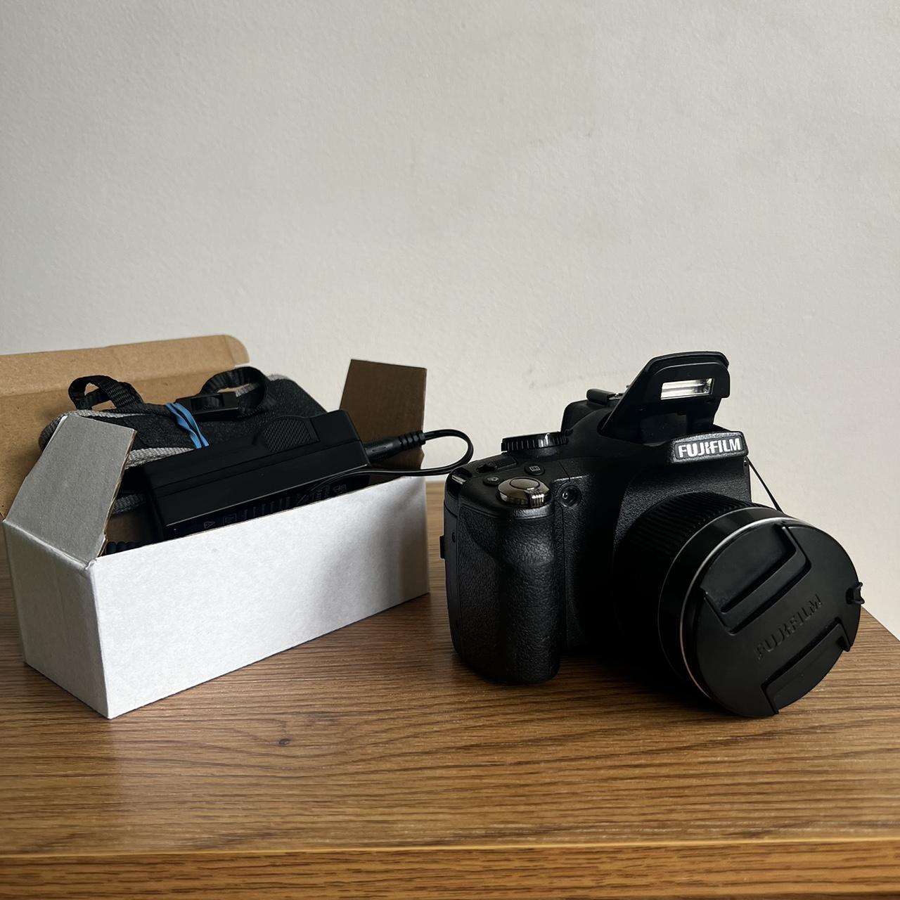 Kodak FinePix SL digital camera with charger and... - Depop