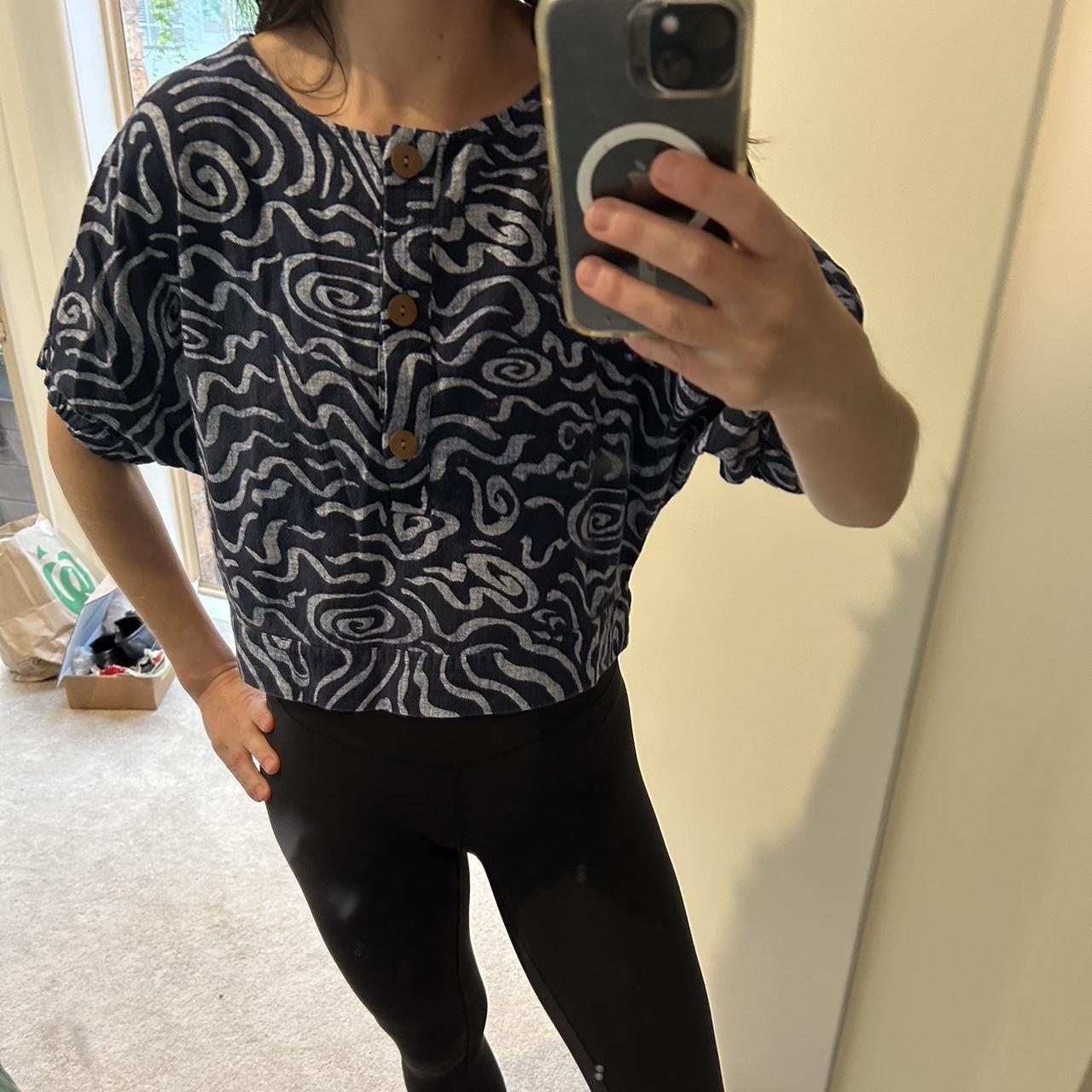 Cute Gorman top in perfect condition - Depop