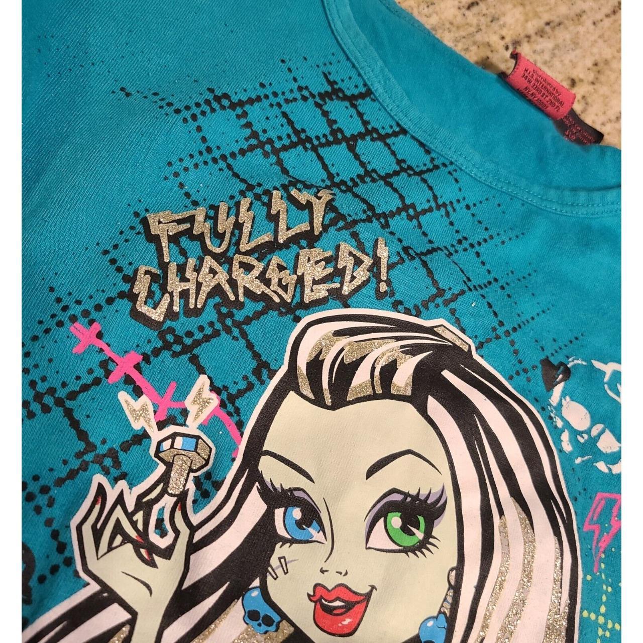 Monster High T-Shirt girls size M 7/8 Blue short... - Depop