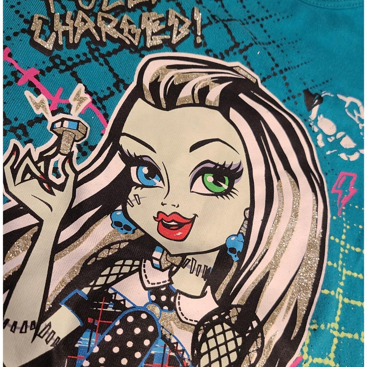 Monster High T-Shirt girls size M 7/8 Blue short... - Depop