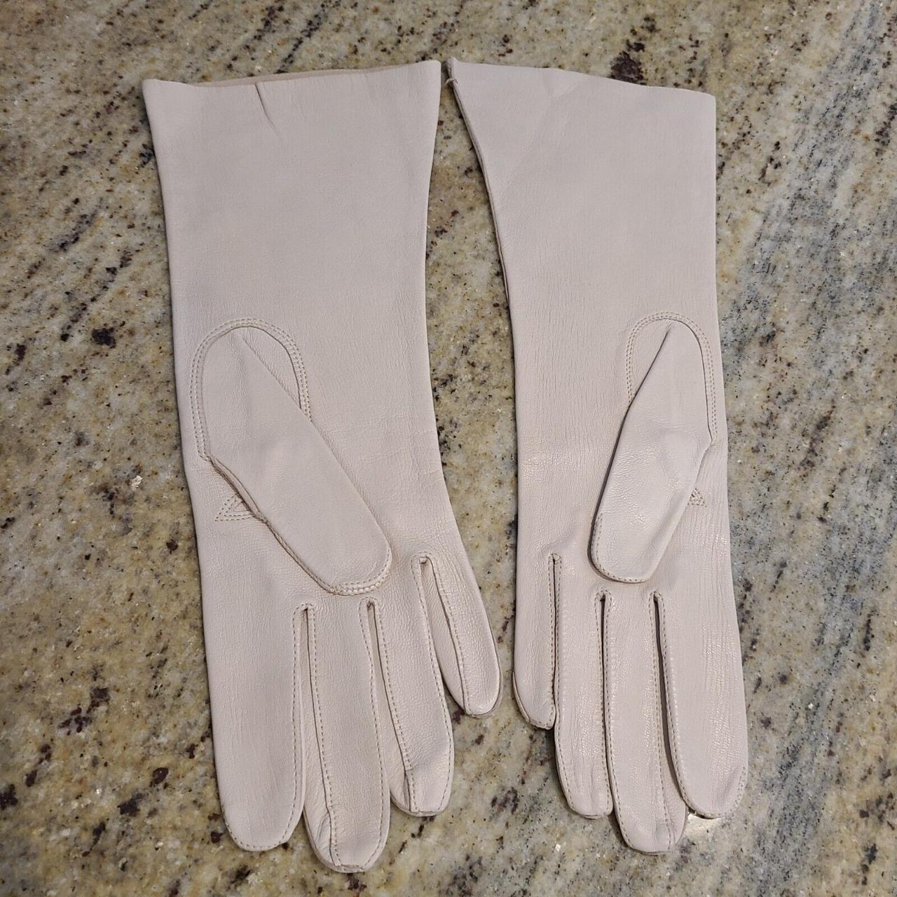 Vintage Size 6.5 Small Beige Leather Formal Gloves... - Depop