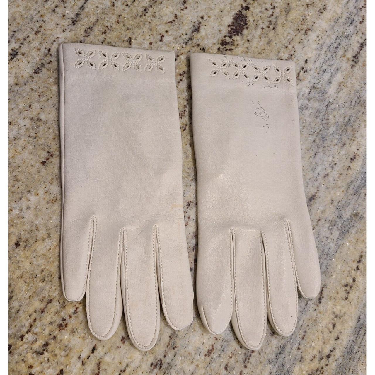 Vintage Size M Beige Faux Leather 9" Gloves Eyelet... - Depop