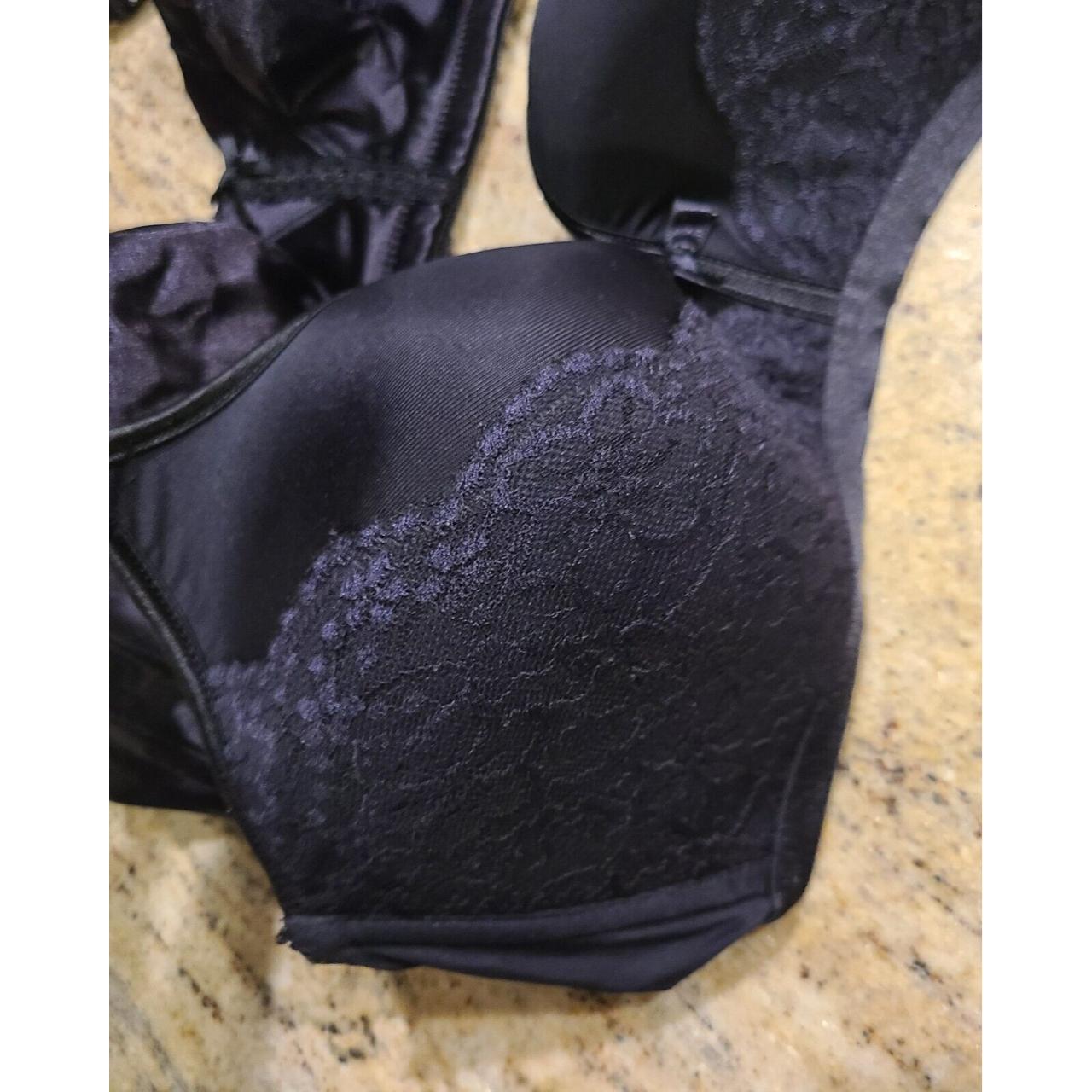 Lot of 2 Bras Size 42C Bali 3820 & Pink Black Satin... - Depop
