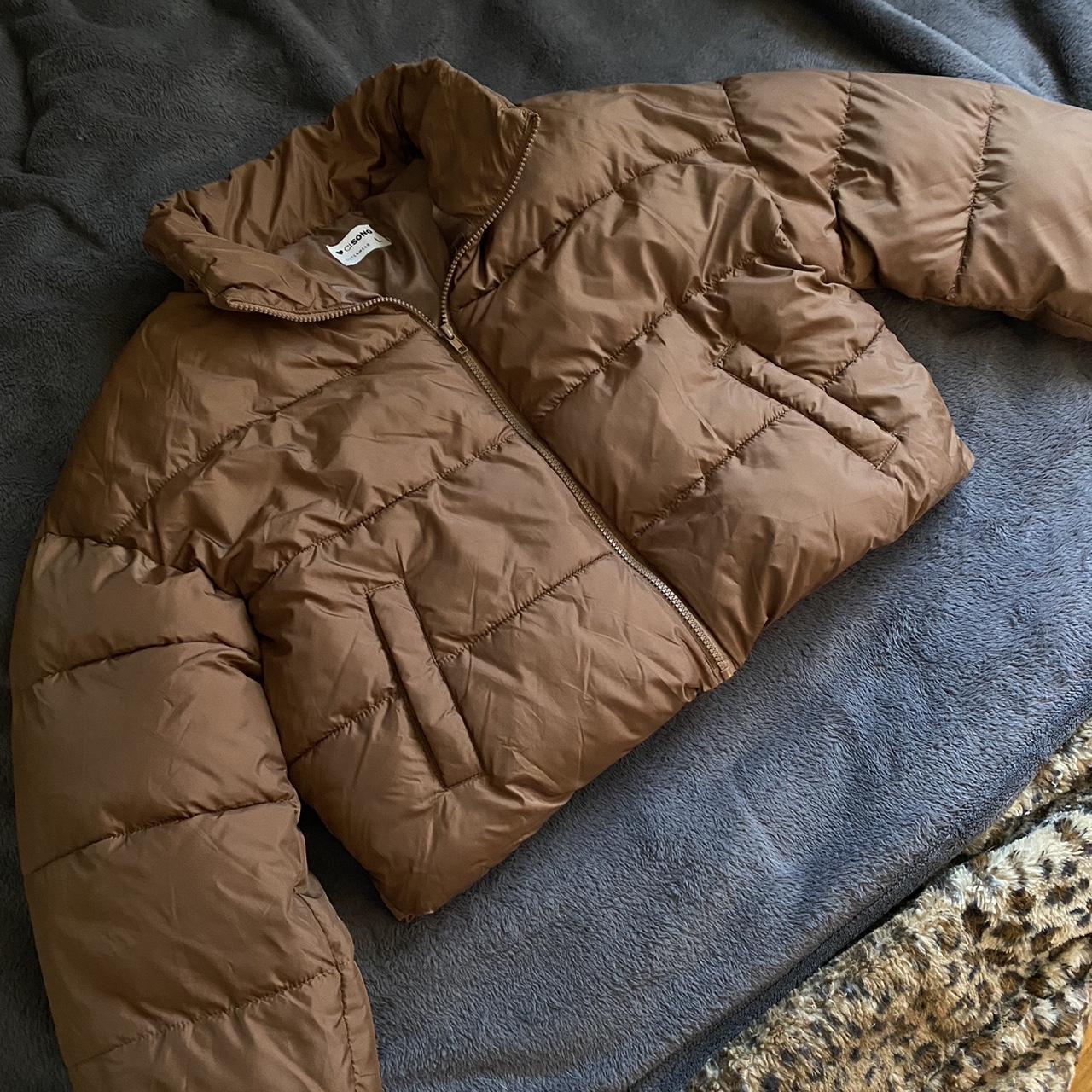 light brown / coffee brown cropped puffer coat.... - Depop