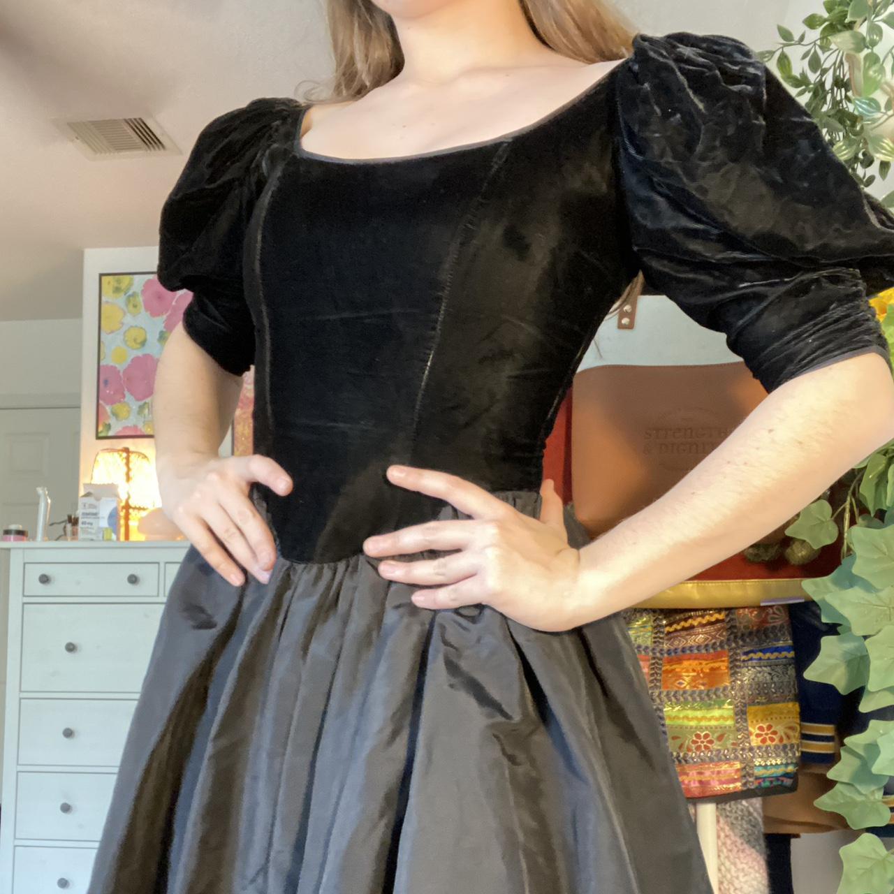 True Vintage 80’s Black Prom Dress 🖤🐦‍⬛♣️🕷️♟️ #black... | Depop