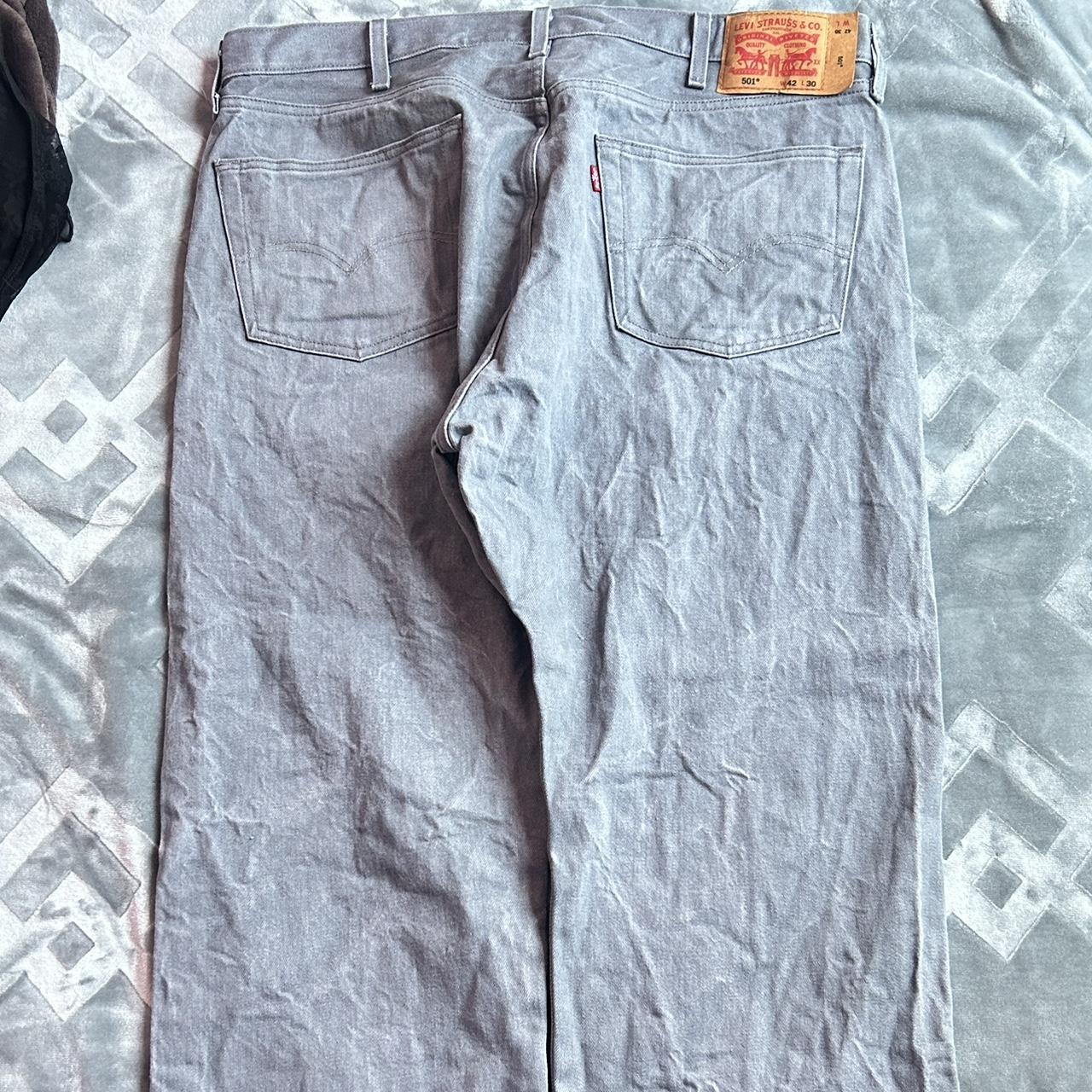 Levi gray 501’s straight jeans W42 L30 - Depop