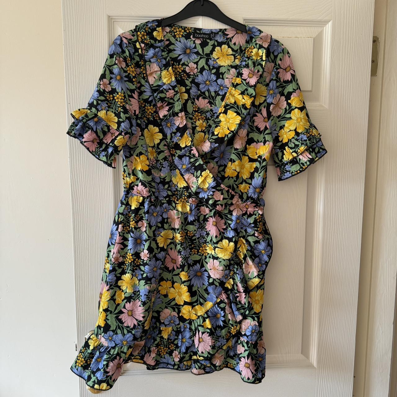 Boohoo floral frill dress Size 12. Only worn once so... | Depop