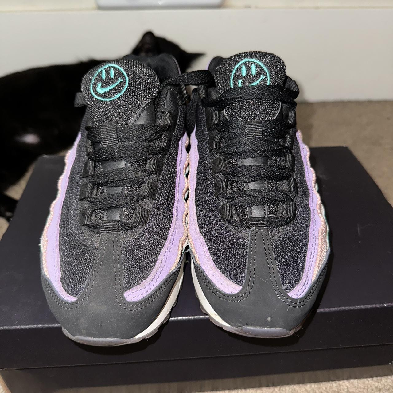 Air max 95s in perfect condition! Fit me a bit small... - Depop