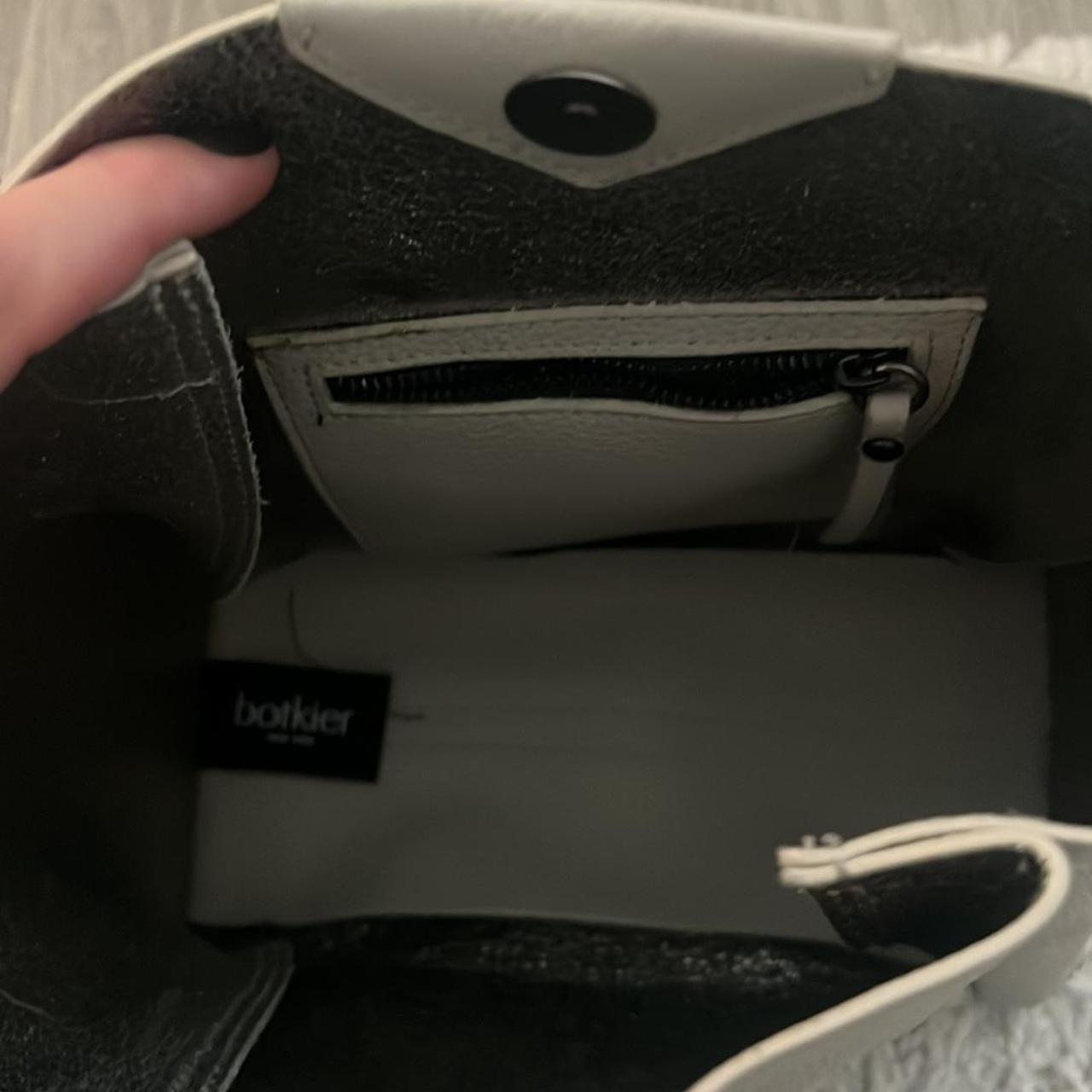 Botkier Gray Bucket Bag - Depop