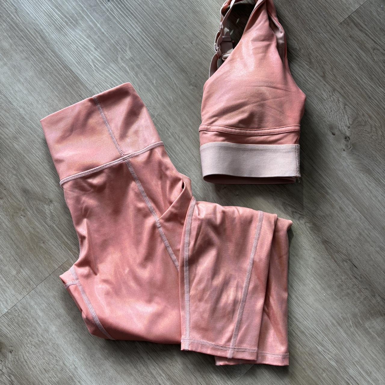 Pink fabletics workout set size small - Depop