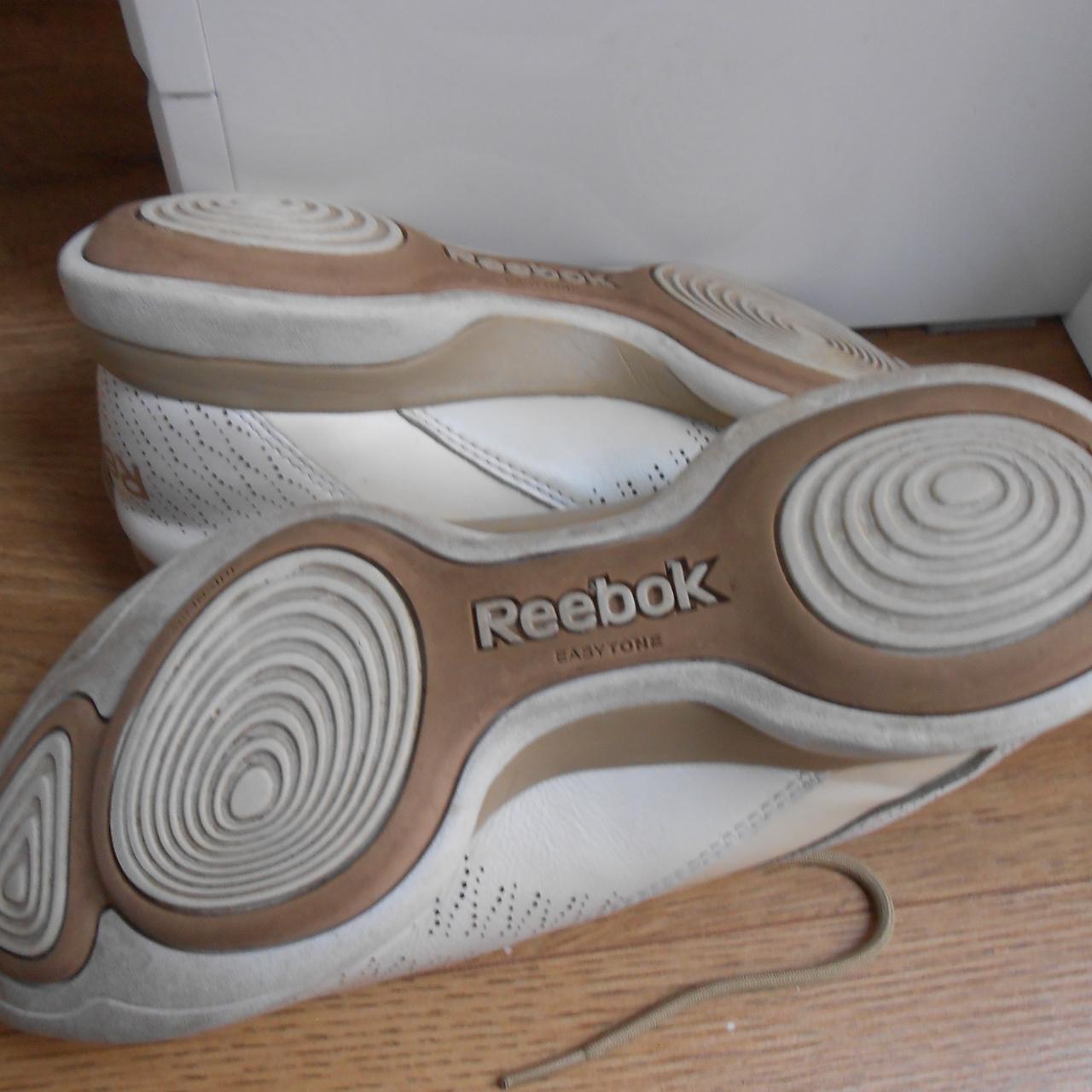 This is a used vintage Women's Reebok Easytone... - Depop