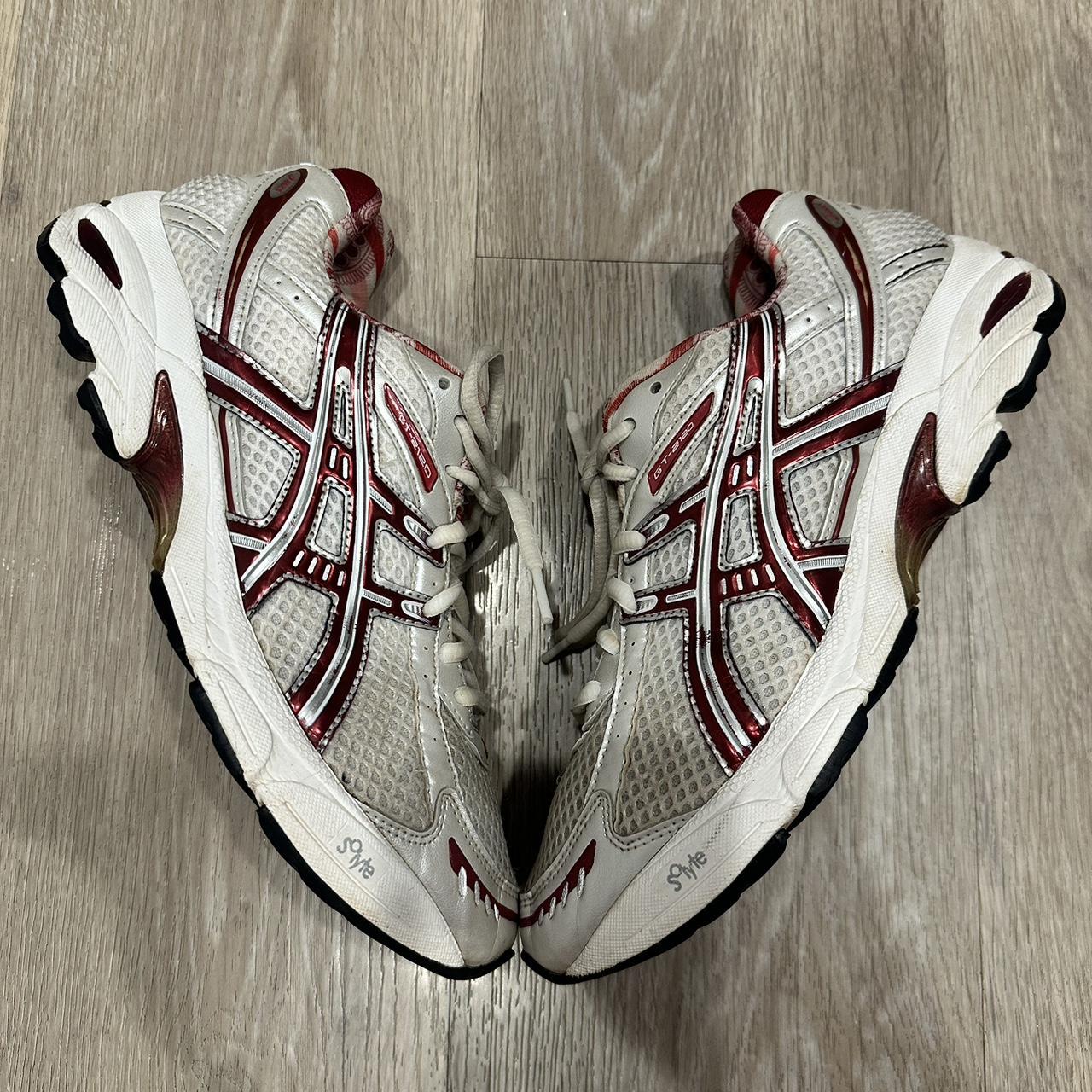 Asics GT 2120. Size 9 women’s. Condition... - Depop