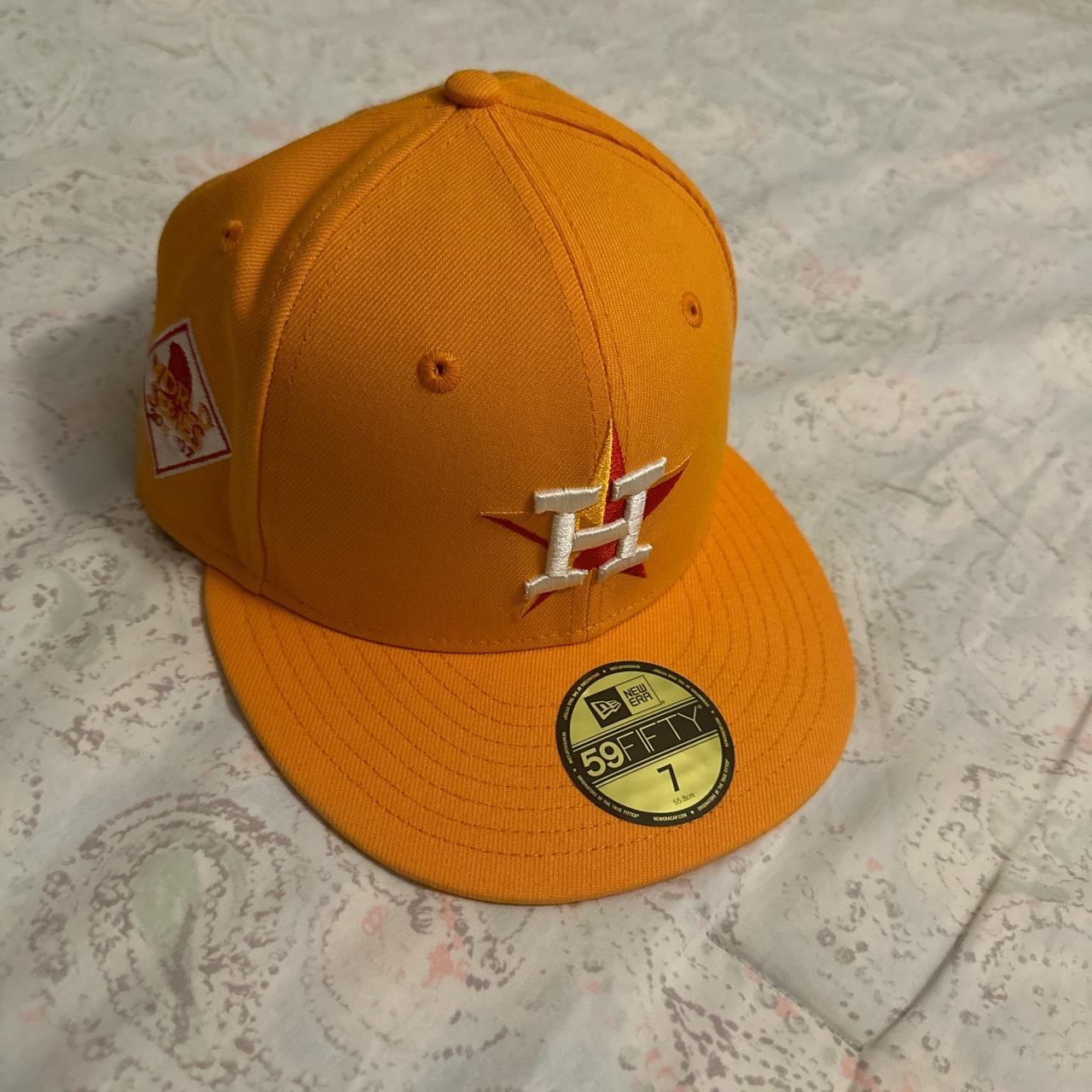 OFFICIAL NEW ERA FITTED HOUSTON ASTRO’S HAT SIZE... - Depop