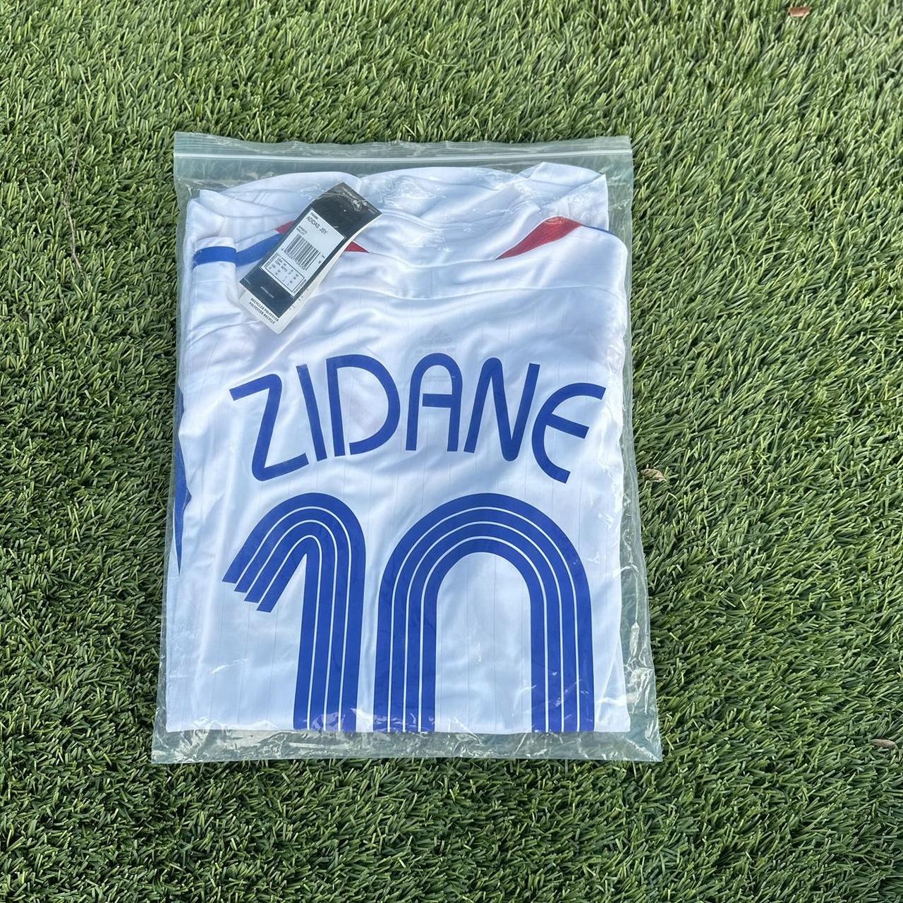 Zinadine zidane France World Cup jersey #10🫡 - Depop
