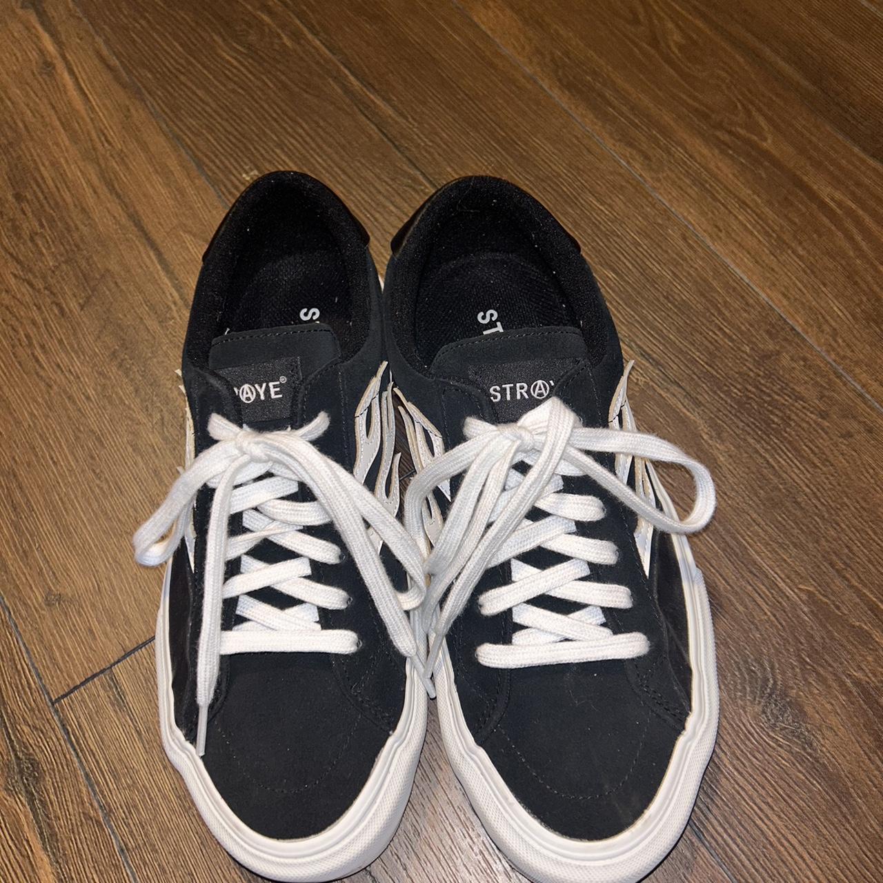 Logan Straye black flame 9.5M - 11W with box 9/10... - Depop