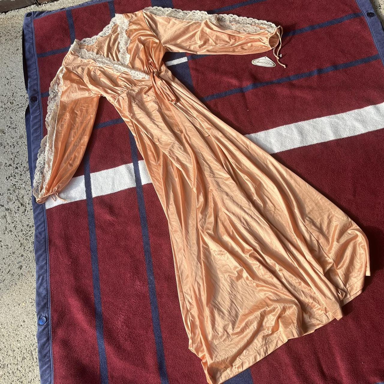 Sears Women's Robe | Depop