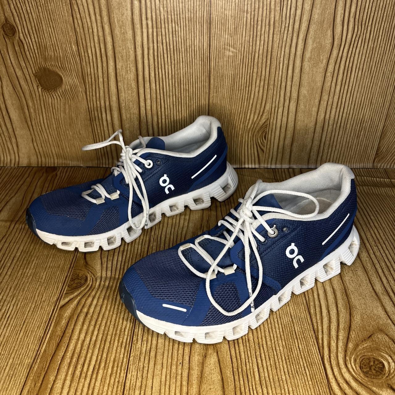 On running on Cloud 5 Navy blue White running... - Depop