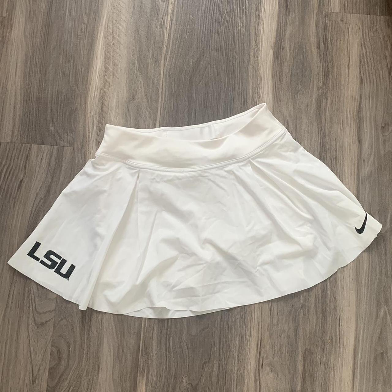 🤍 LSU white tennis skirt -Size Small -Never worn,... - Depop