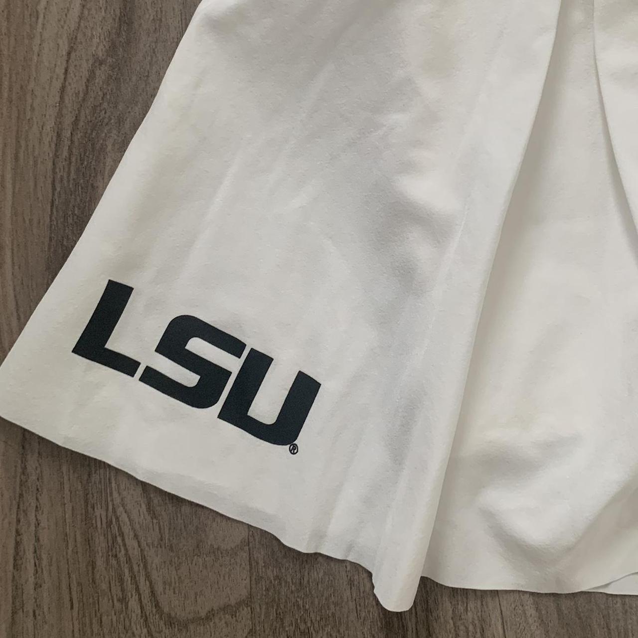 🤍 LSU white tennis skirt -Size Small -Never worn,... - Depop