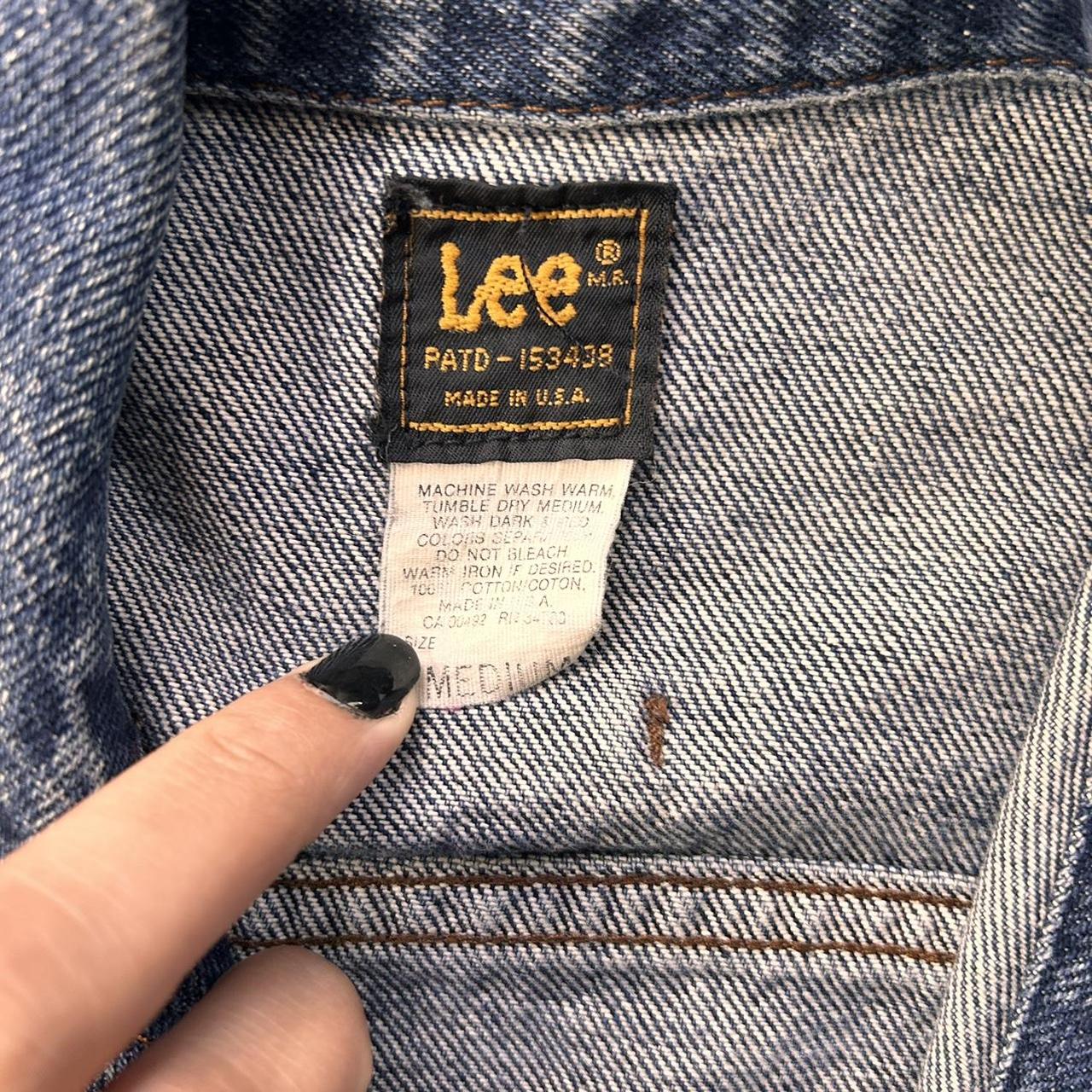 Lee cropped jean jacket Size medium Vintage... - Depop