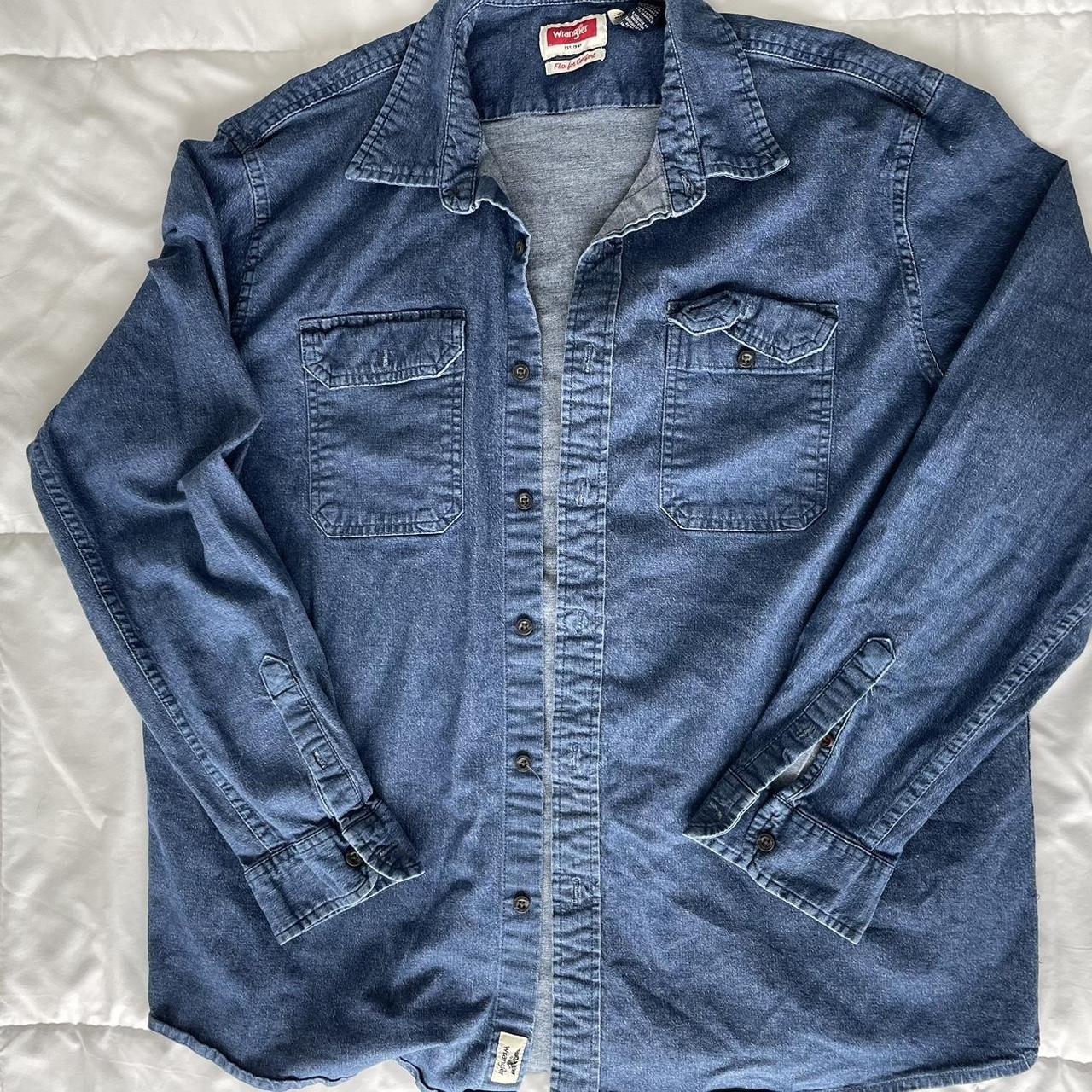 Wrangler Denim Button Up size XL durable and good... - Depop