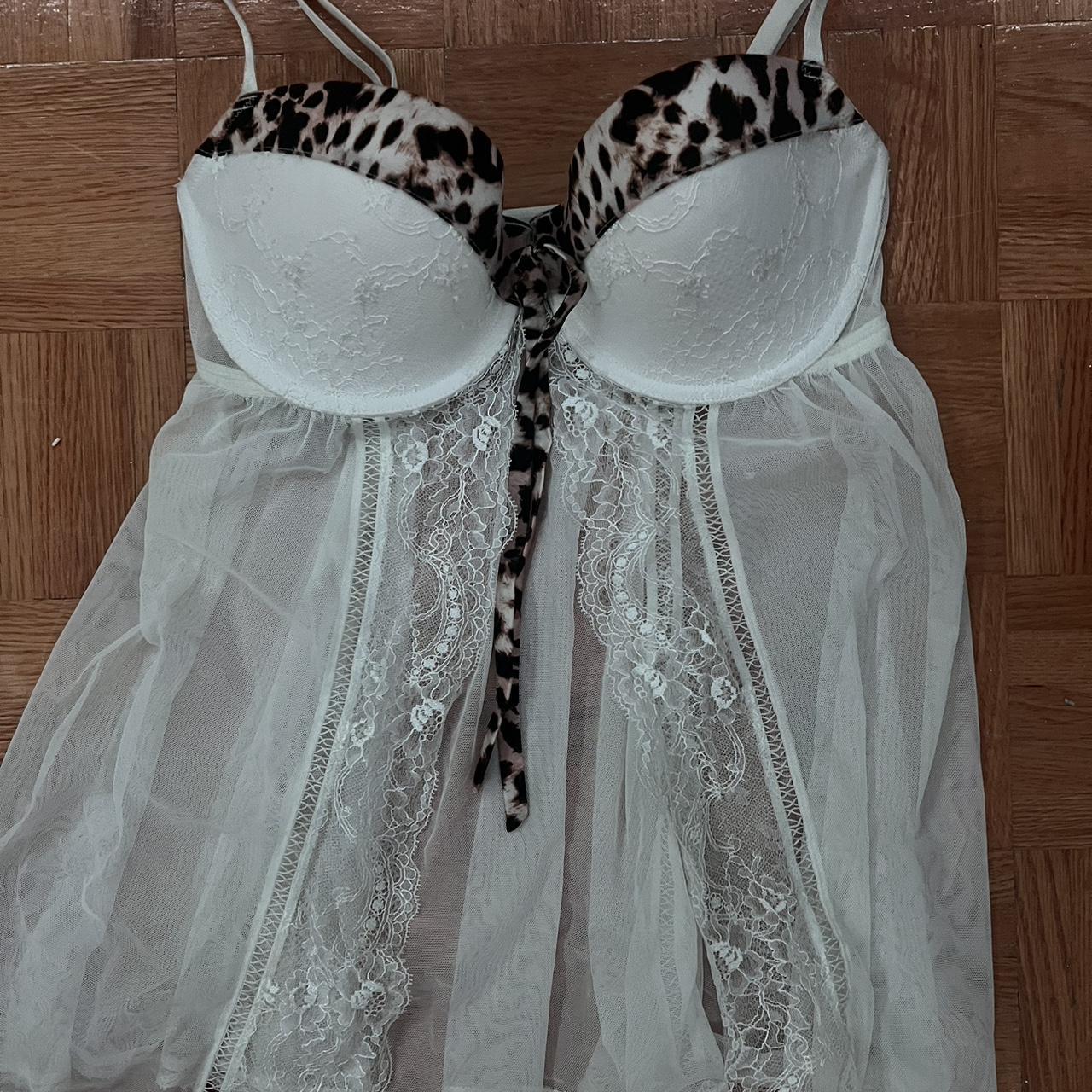 34D Victoria secret White and brown lingerie set No... | Depop