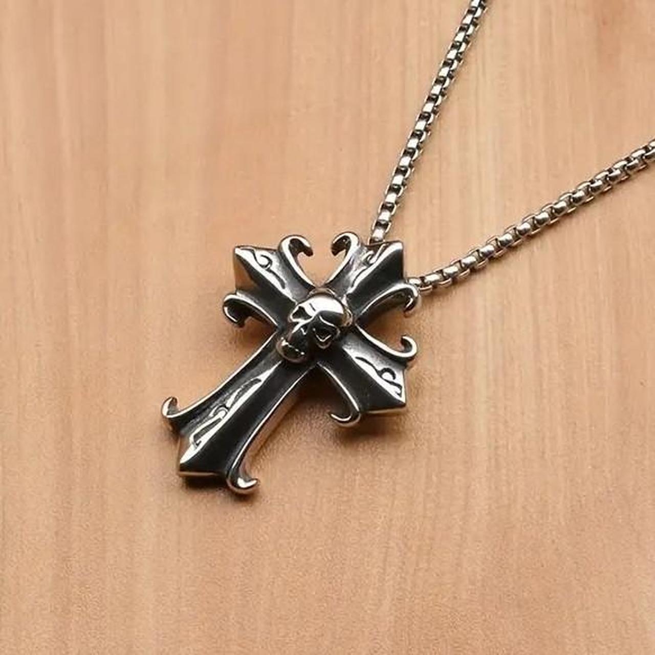 Gothic cross Y2K inspired ghost head skull necklace... - Depop