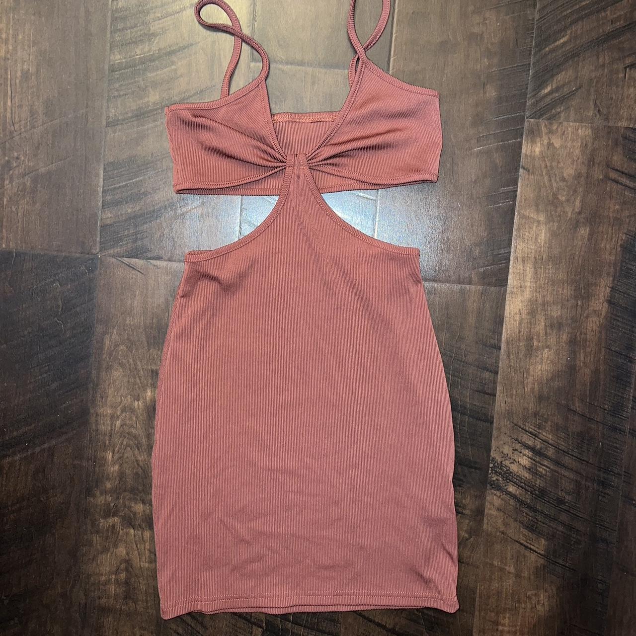 Cutout dress in rustic red (comfy/stretchy) - Depop