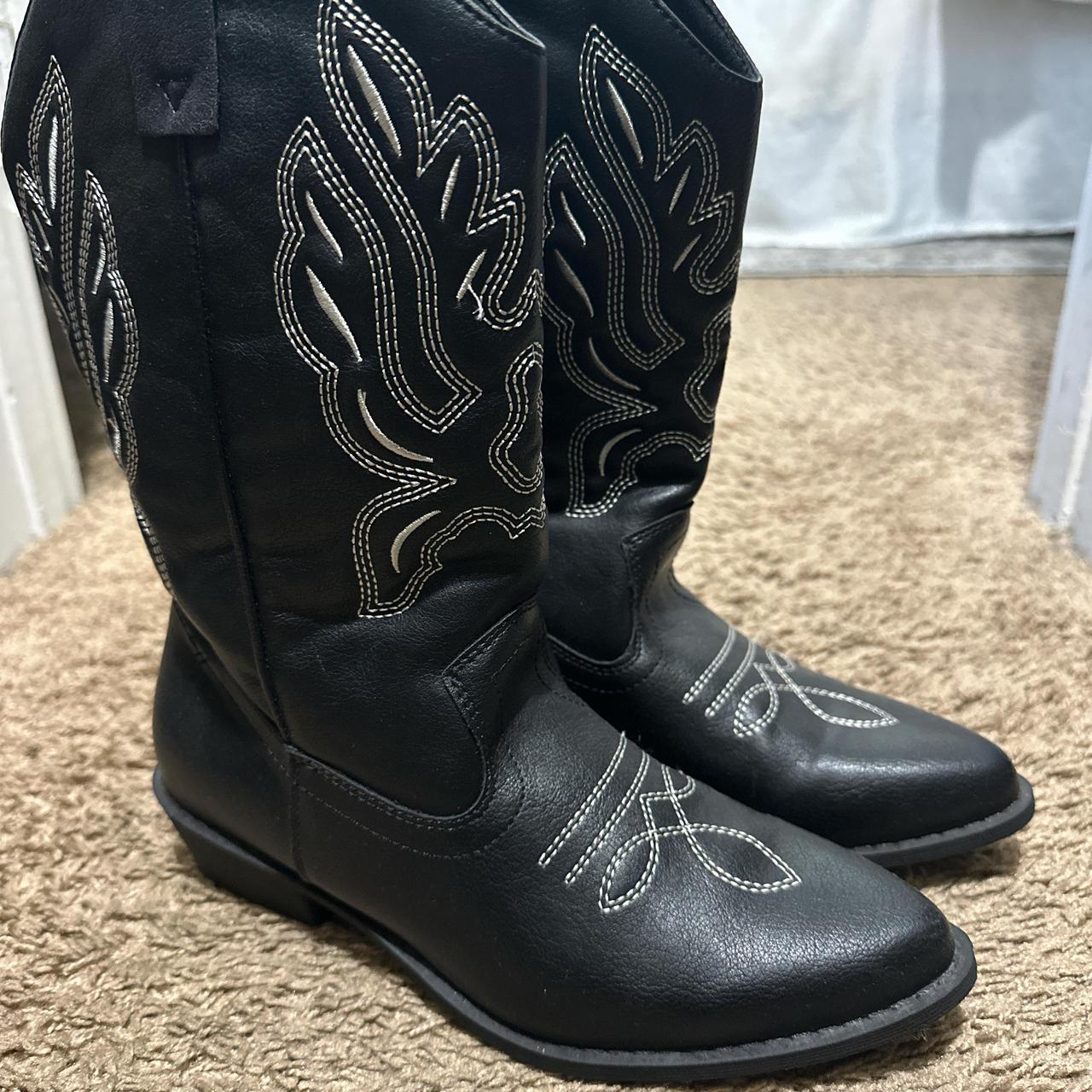 Cowboy boots. Wore once for a Zach Bryan show. 7... - Depop