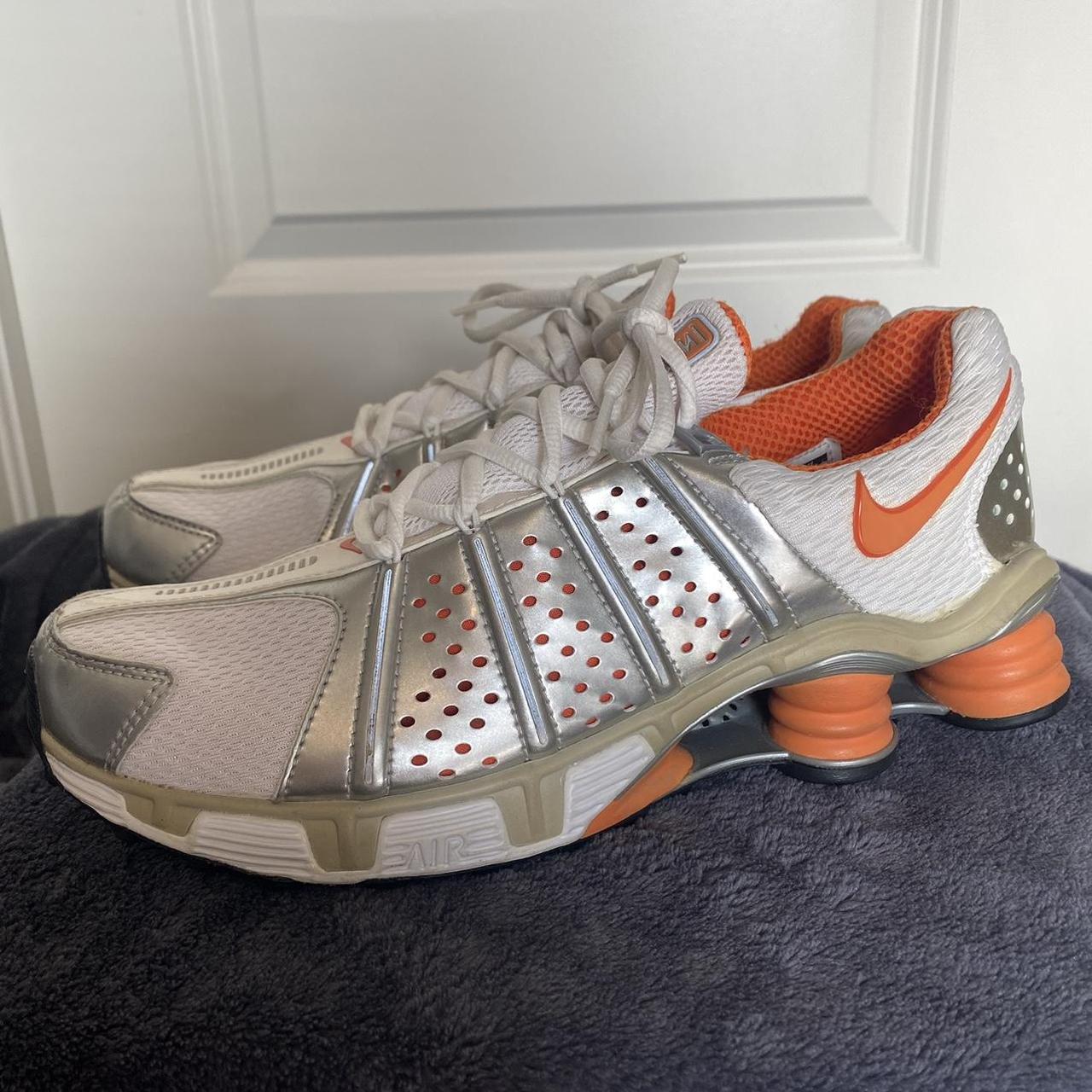 Authentic 2005 Y2K Women’s size 10 Nike... - Depop