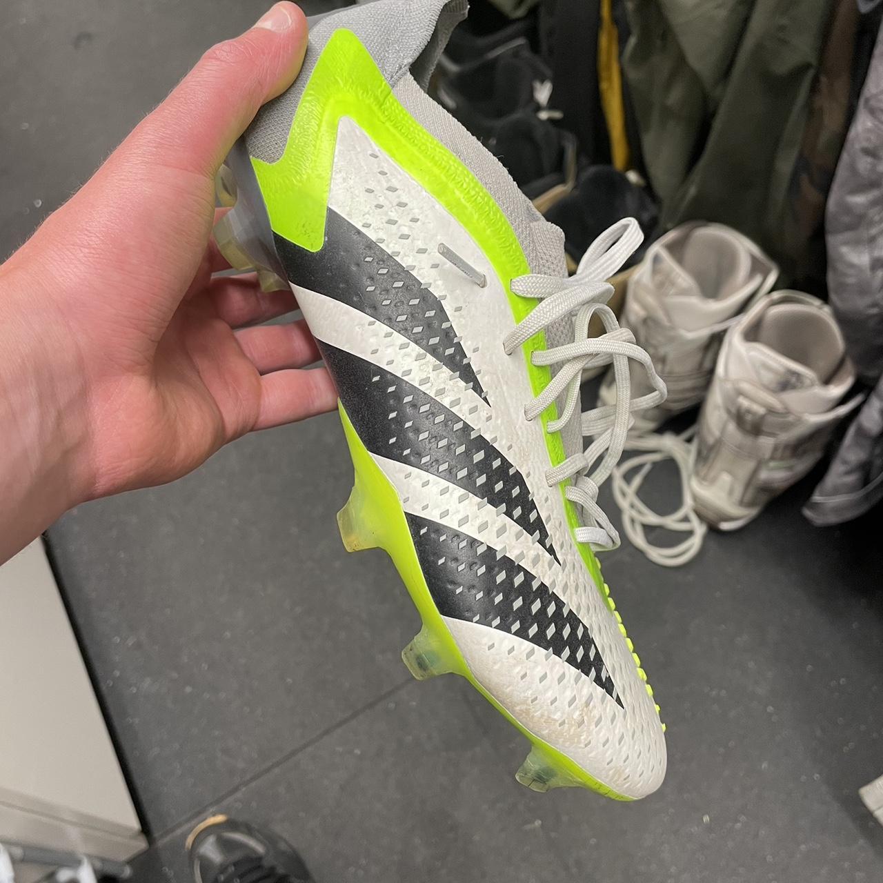 Adidas predator cleats they are in great condition... - Depop