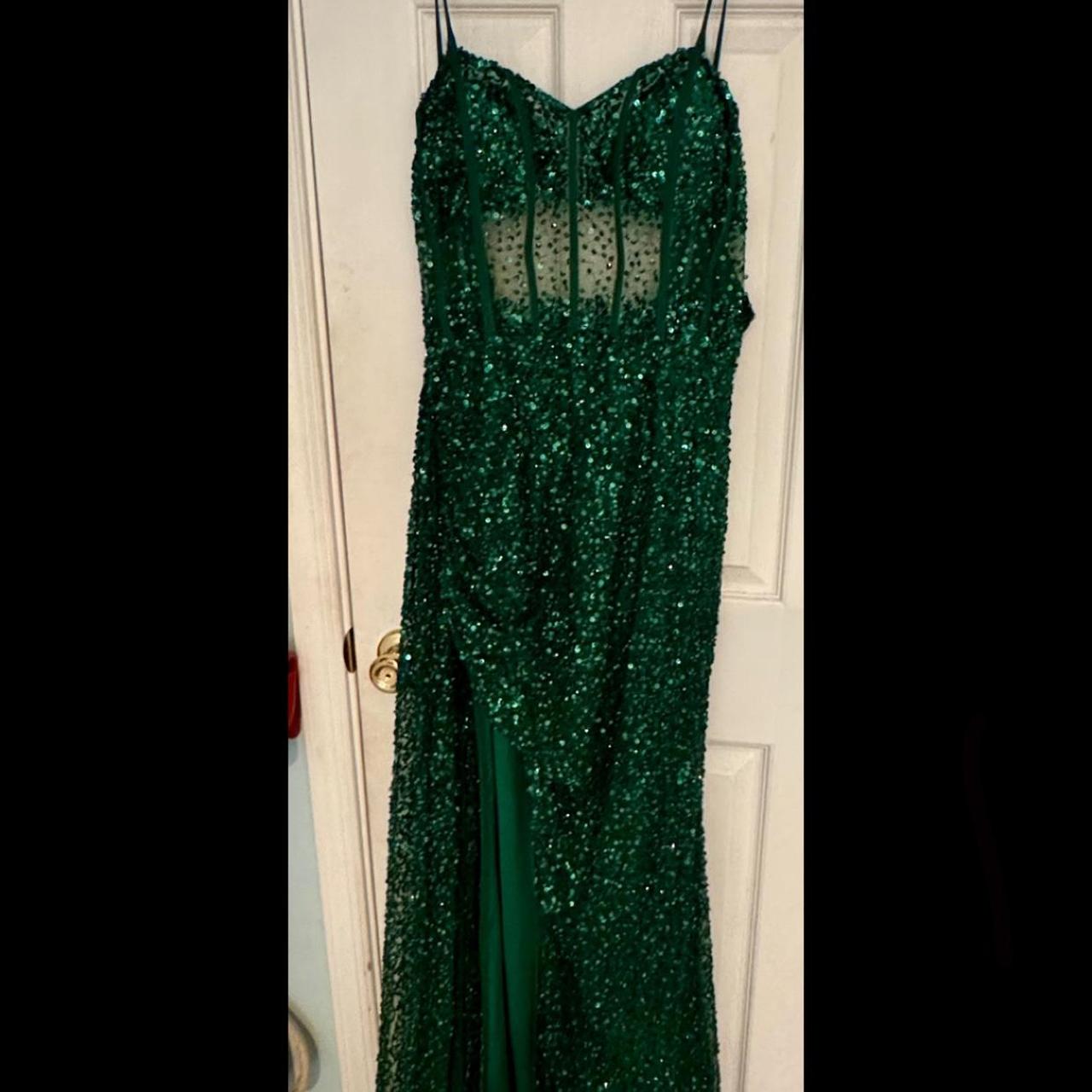 -Original retail price was $700 -Great prom... - Depop