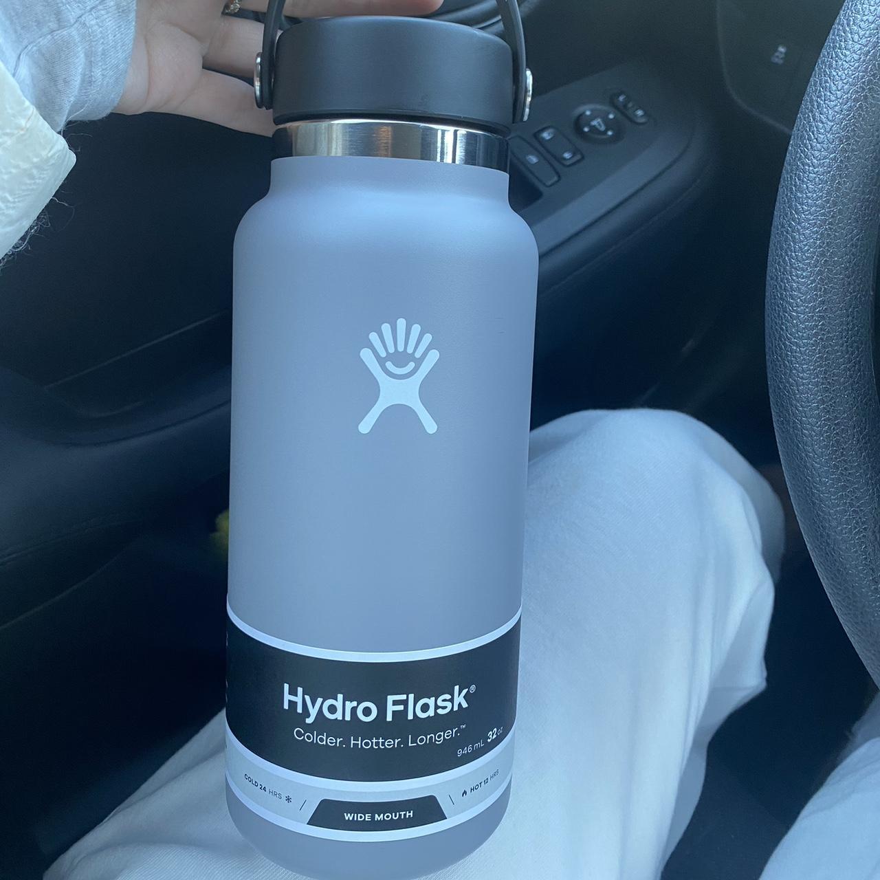 Light Gray Hydroflask 32 oz Brand New - Depop