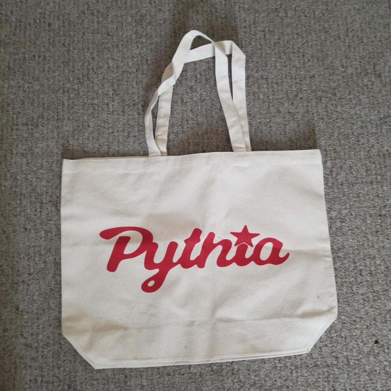 DM BEFORE BUYING OR YOU WON'T BE REFUNDED Pythia... | Depop