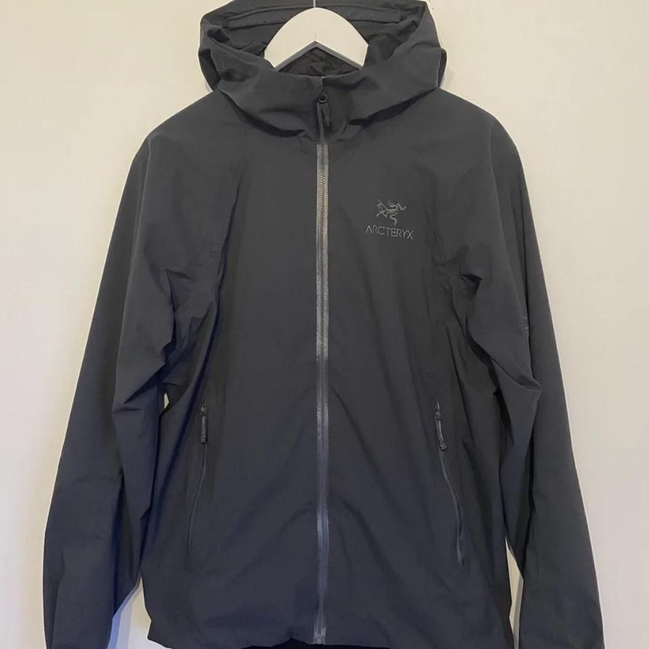 Arcteryx kadin jacket gore tex Grey/Blue Brand new -... - Depop