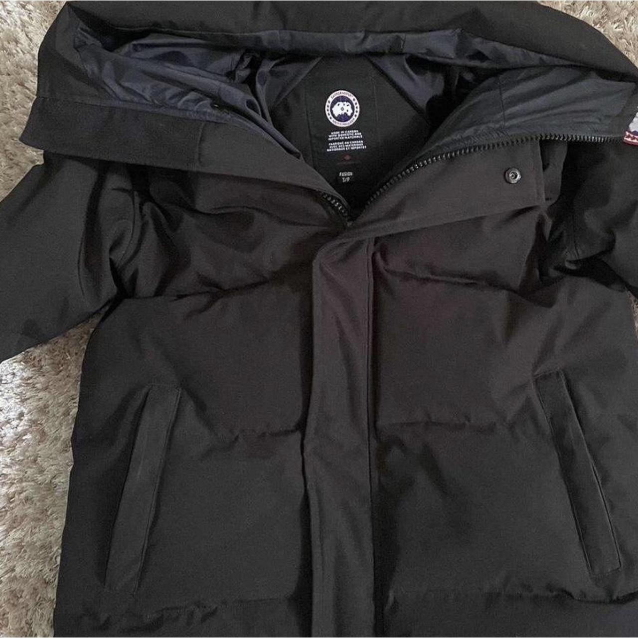Real canada Goose with tags - Depop