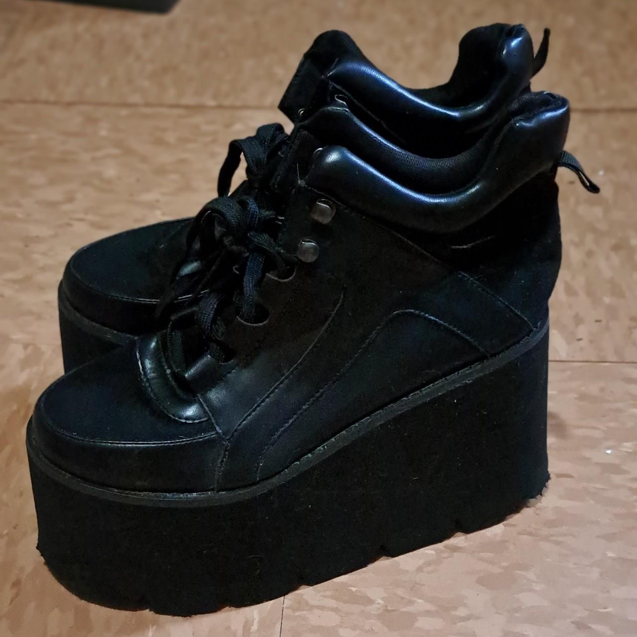 Hot topic platform sneaker heels. Size 8 - Depop