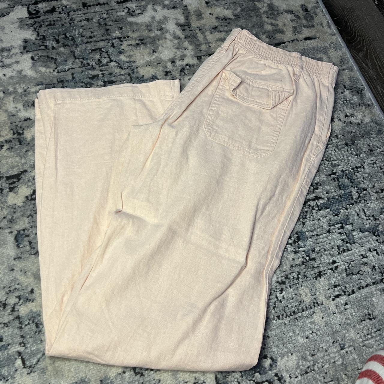 -loose pants -Super comfortable -open to... - Depop