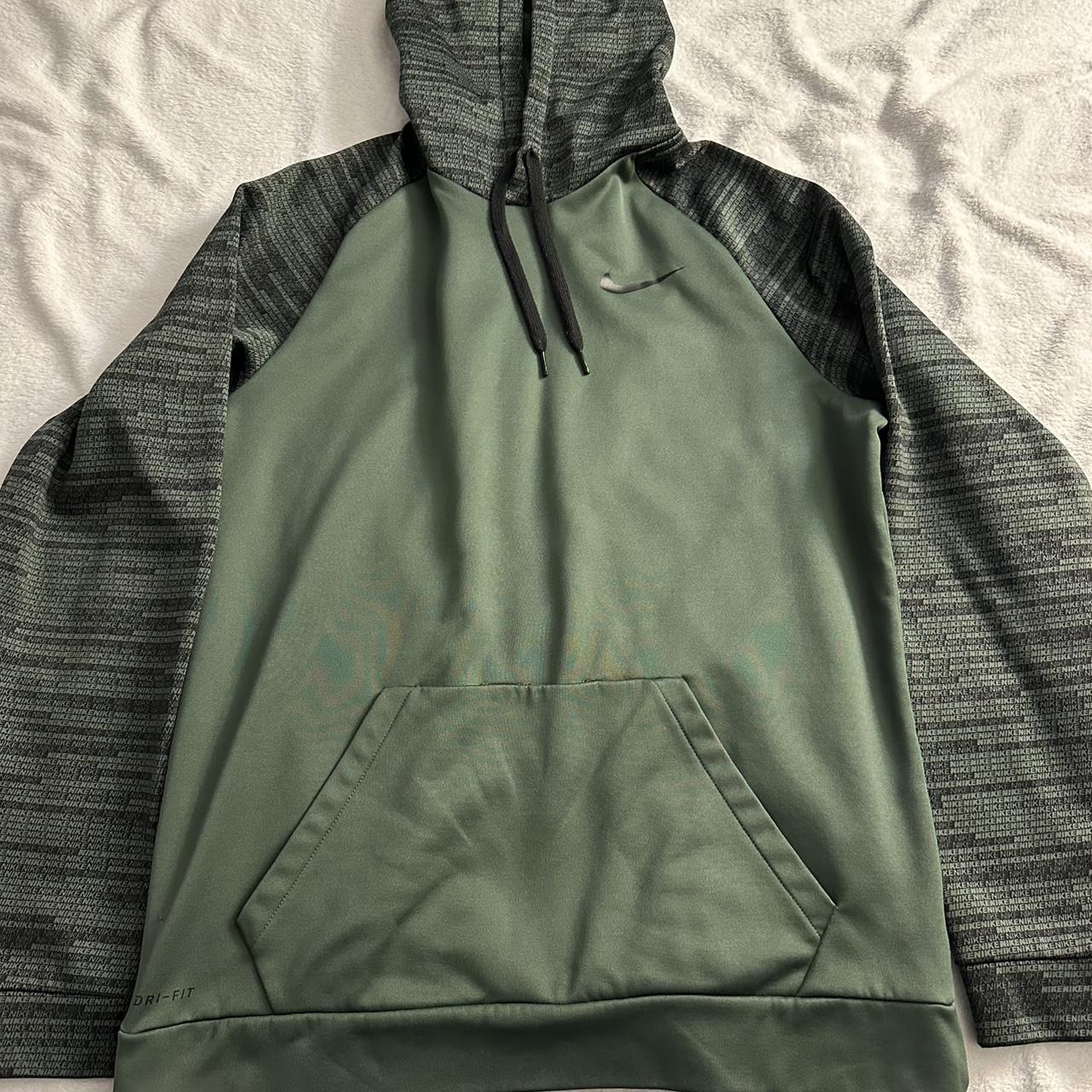 Green vintage nike hoodie - Depop