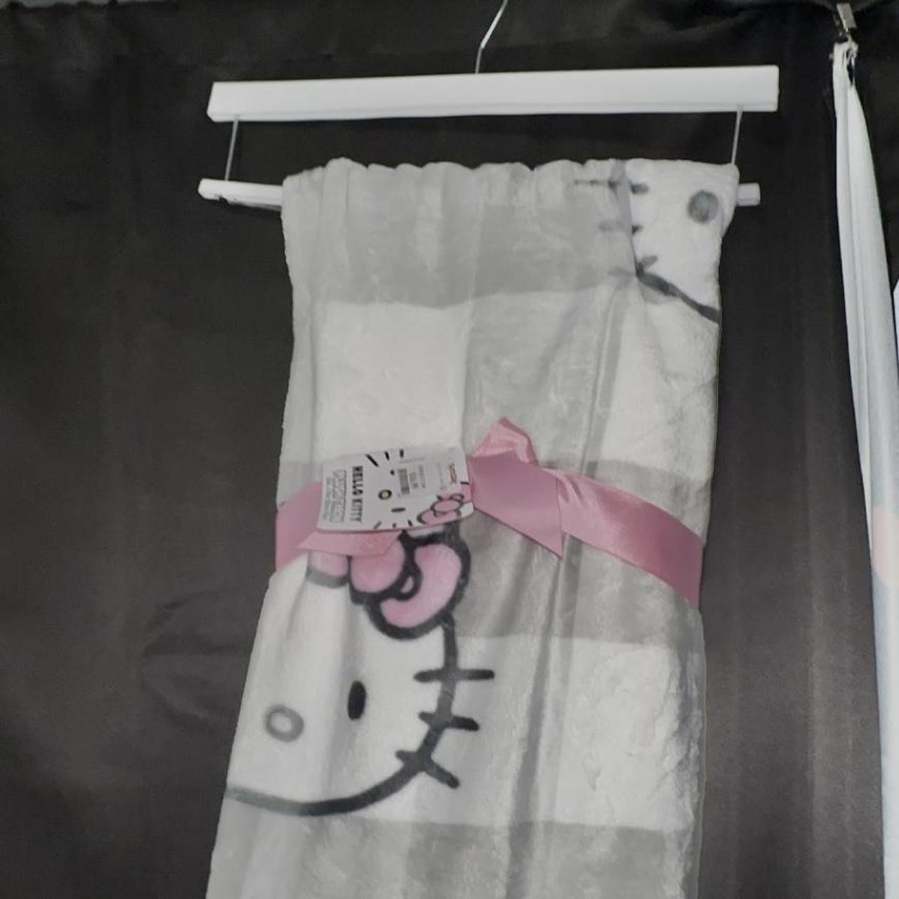 hello kitty grey blanket - Depop