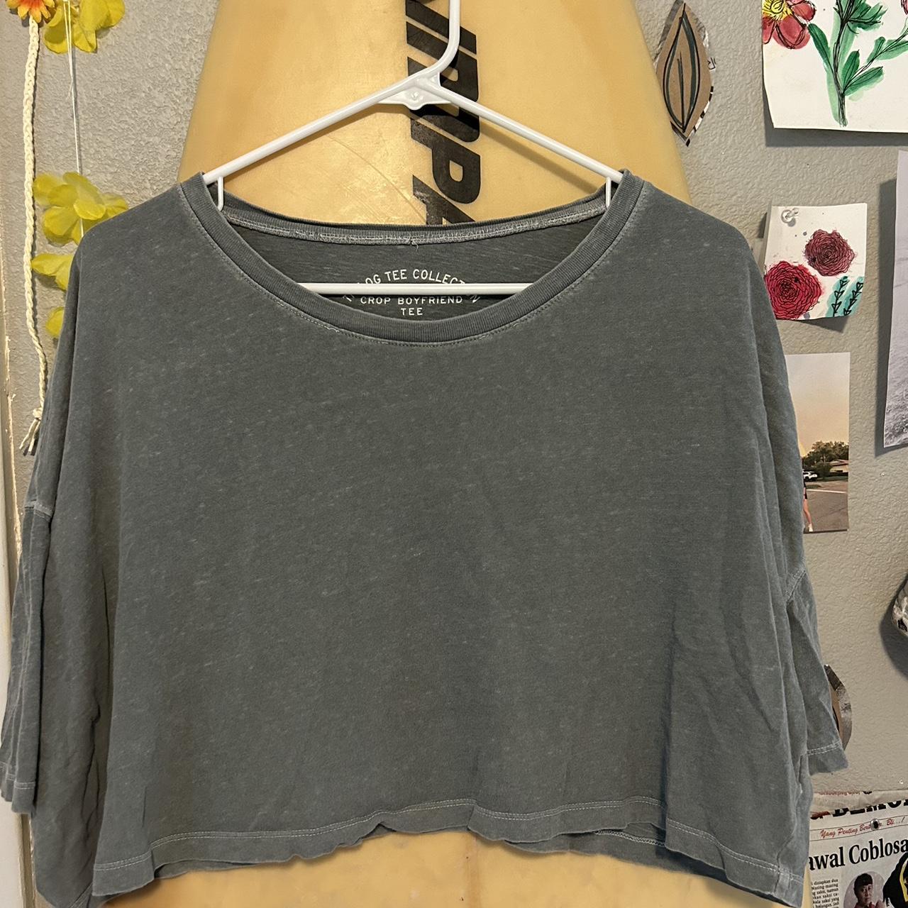 Aeropostal Cropped Boyfriend Tee - Depop