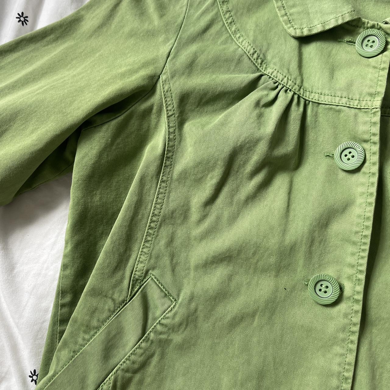 ☘️ little green cropped jacket with 3/4 sleeves. I... - Depop
