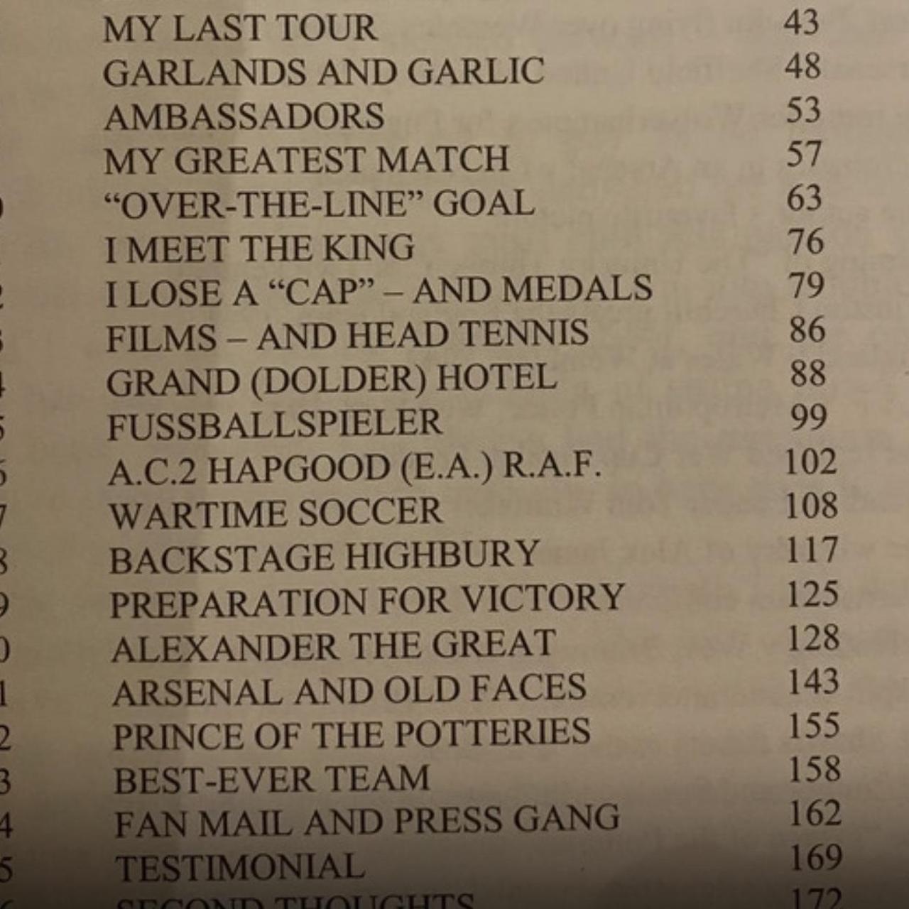 Arsenal book - Depop